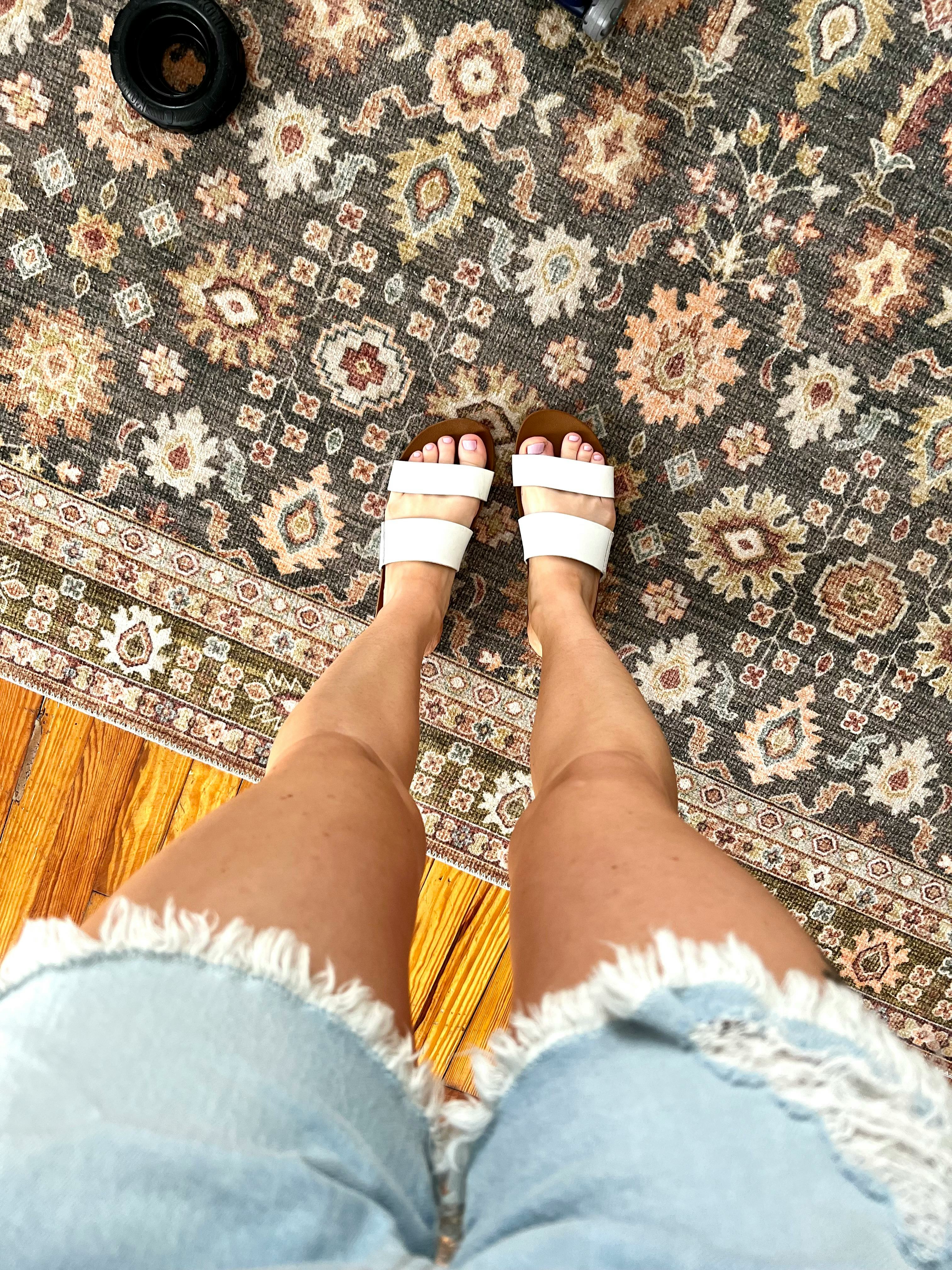 A B.Tan Glow Your Own Way Tan Gel Review, From Your Very Pale BFF