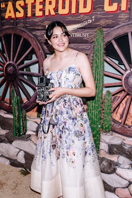 ‘Asteroid City's’ Grace Edwards Talks Wes Anderson & the Star Gazers