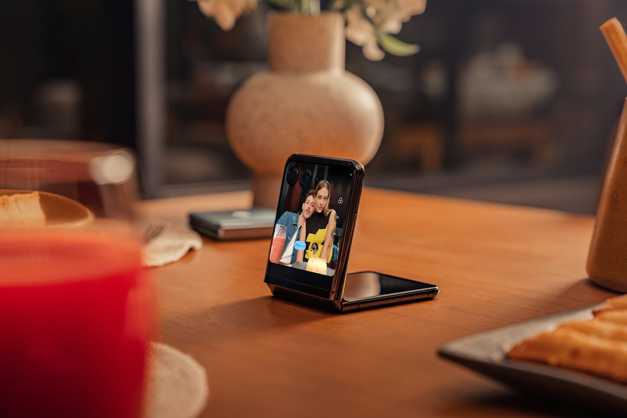 Motorola's Pink Razr Is Now A Smartphone