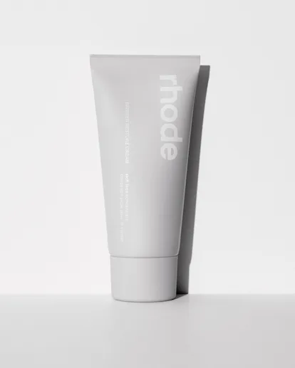 An Honest Review of Hailey Bieber’s Rhode Skin