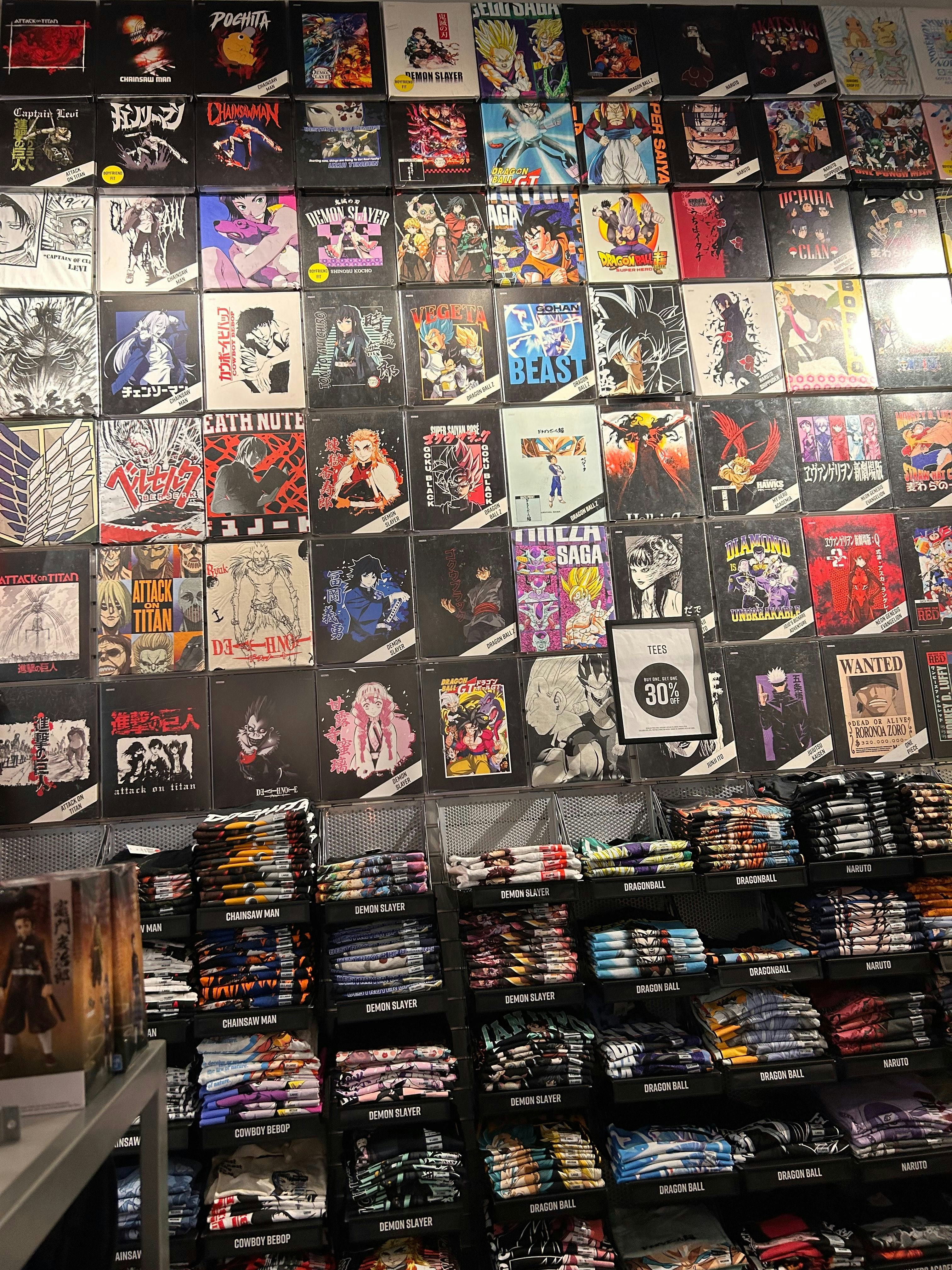Yes, Hot Topic Still Exists. Here's What It's Like Now.