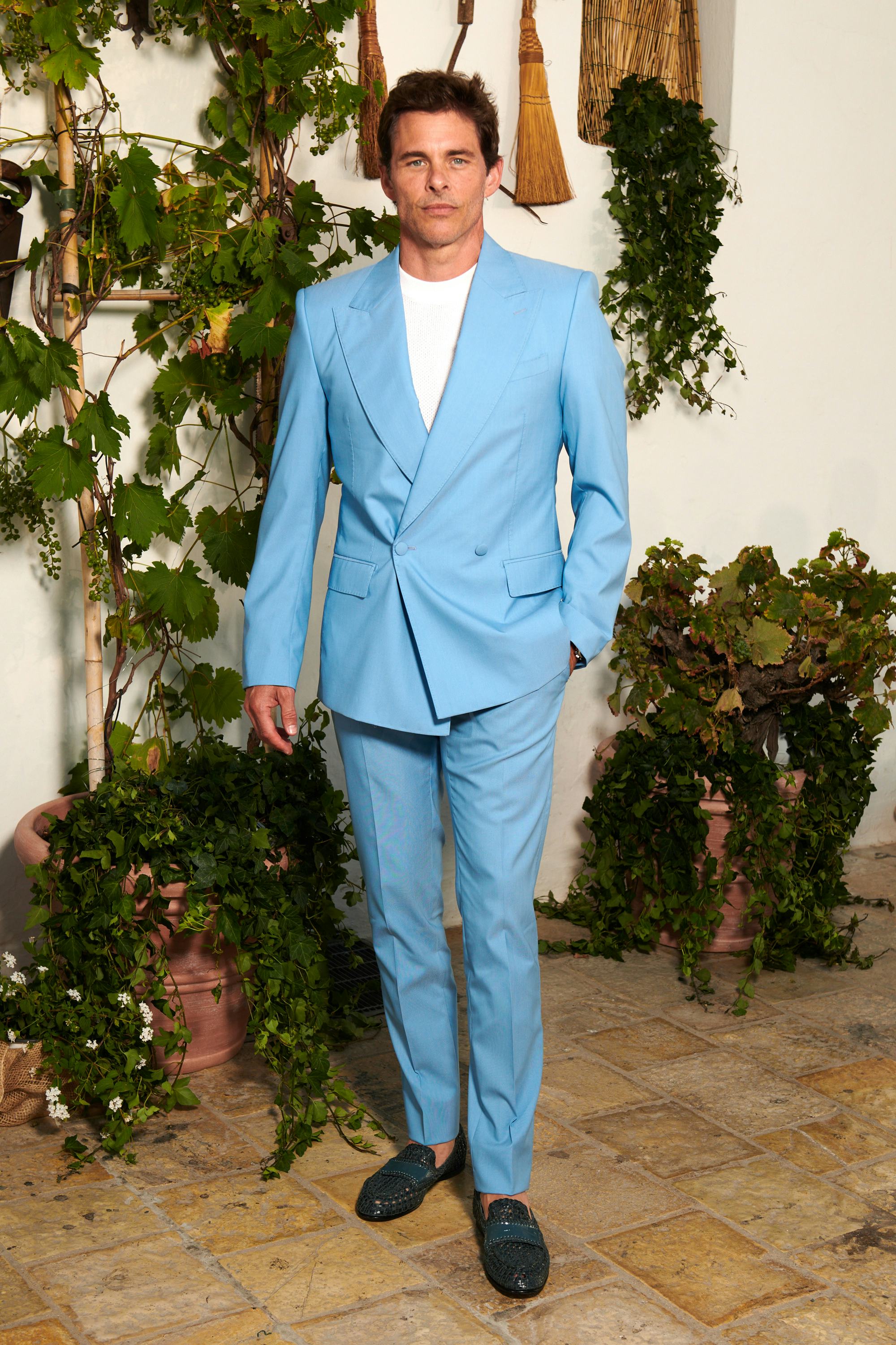 Kim Kardashian’s Dolce & Gabbana Gown Proves She’s Living ‘La Dolce Vita’