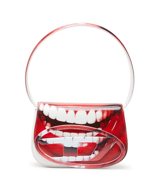 These 5 Statement Bags Add A Cool Factor To My More Basic Outfits