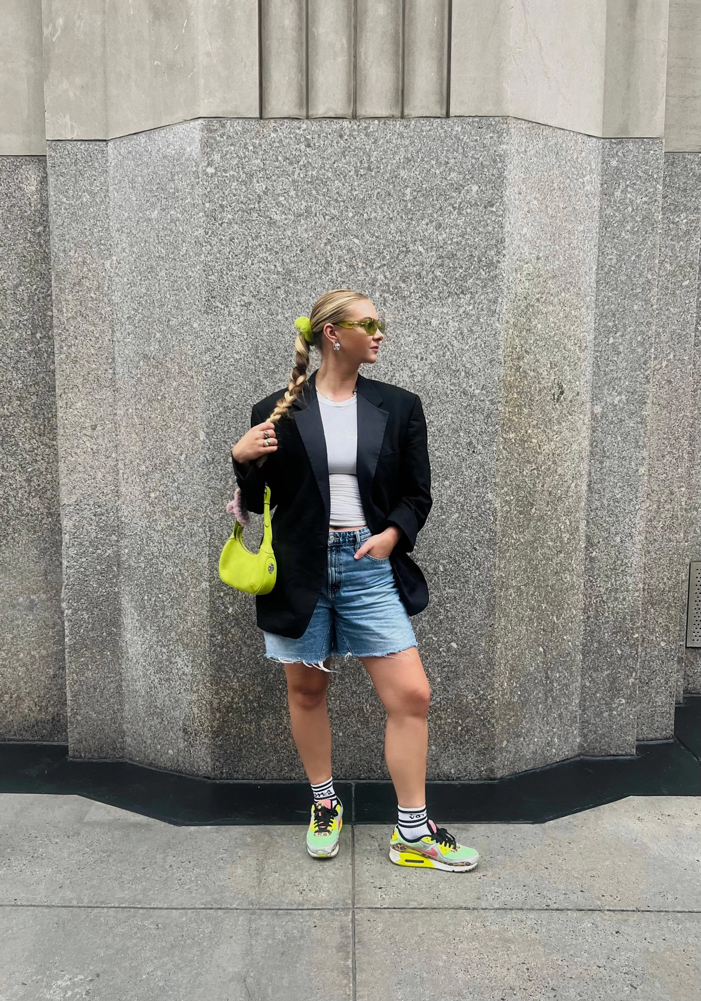 These 5 Statement Bags Add A Cool Factor To My More Basic Outfits