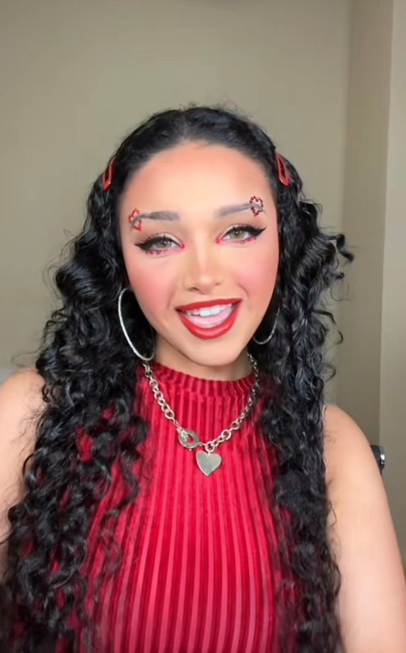 11 Taylor Swift Eras Tour Makeup Ideas From Swifties On TikTok