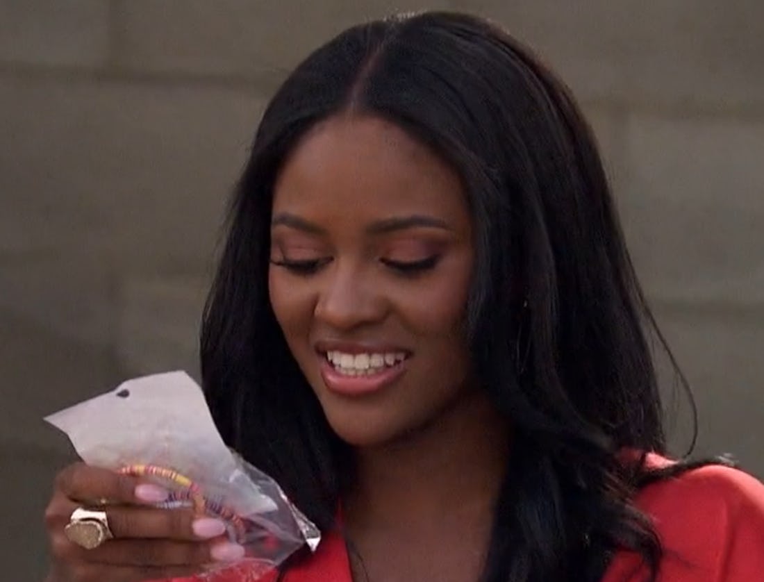 A 'Bachelorette' Bracelet Theory Suggests Dotun Wins Charity's Season