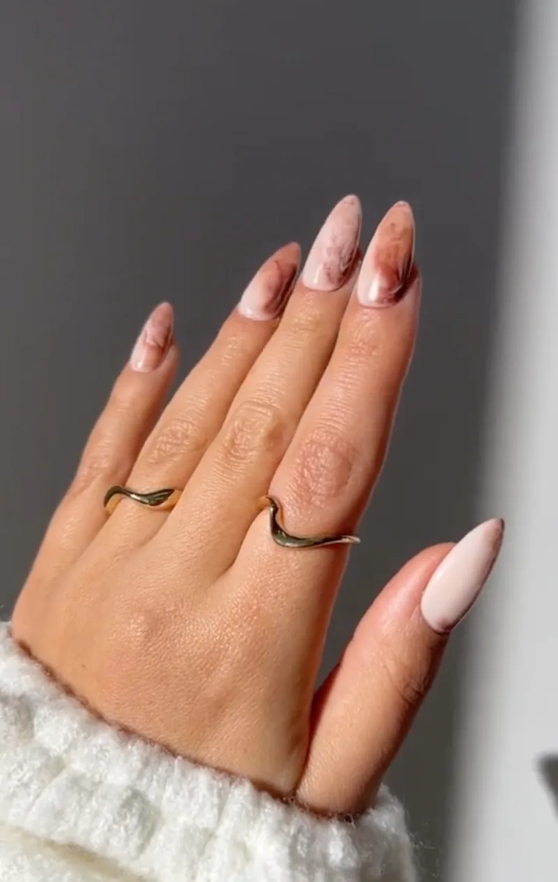 "Iced Coffee" Nails Are Trending On TikTok & They're Perfect For Fall