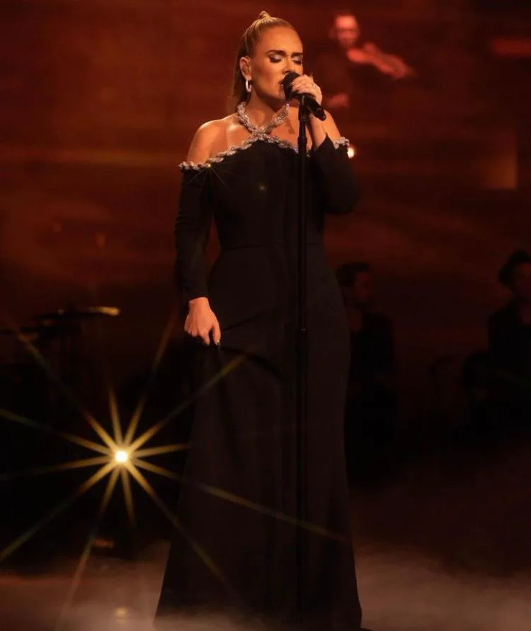 Adele’s Dazzling Stella McCartney Dress Lit Up The Stage In Vegas
