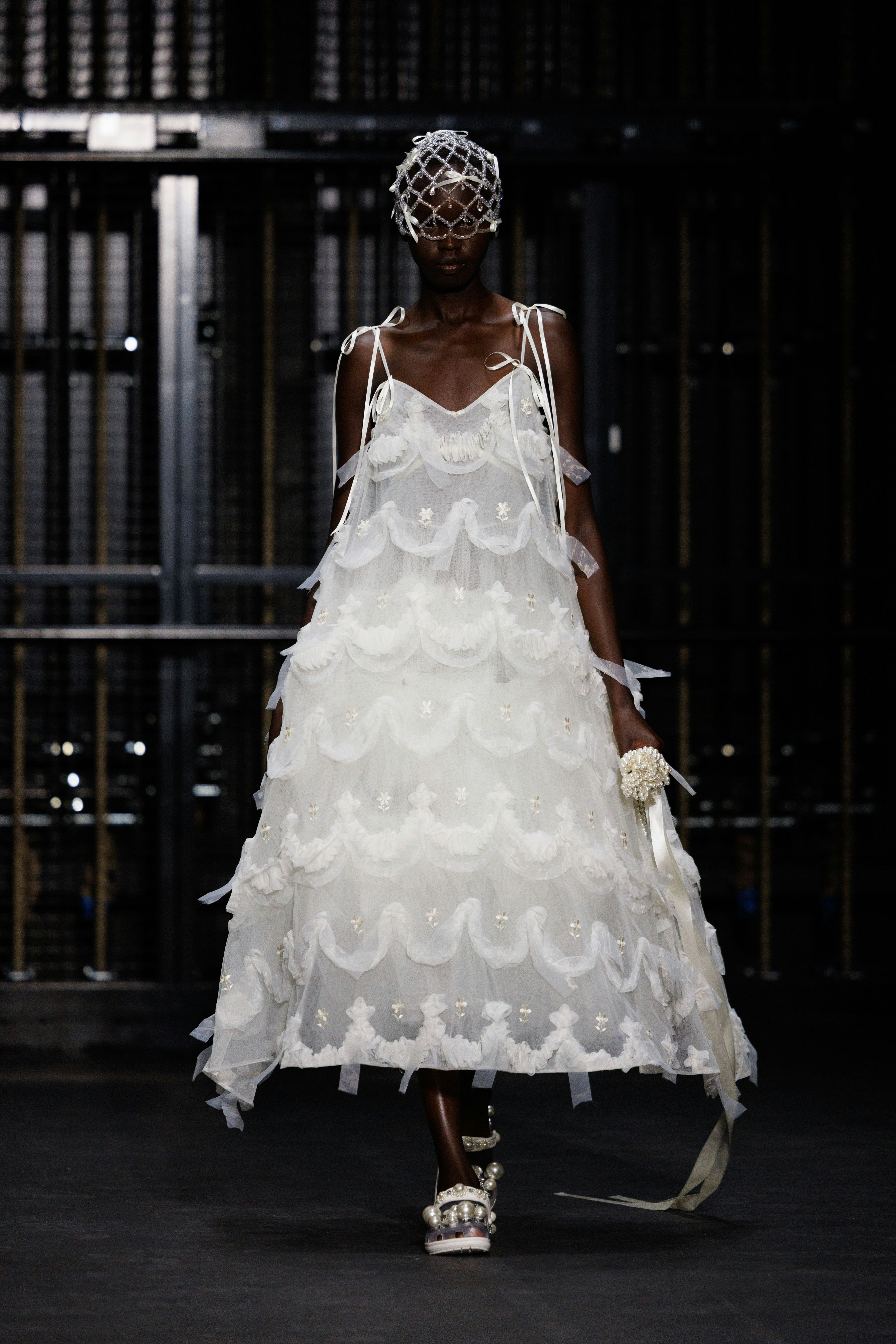 Simone Rocha's Spring/Summer 2024 Show Magnifies The Rosette Trend