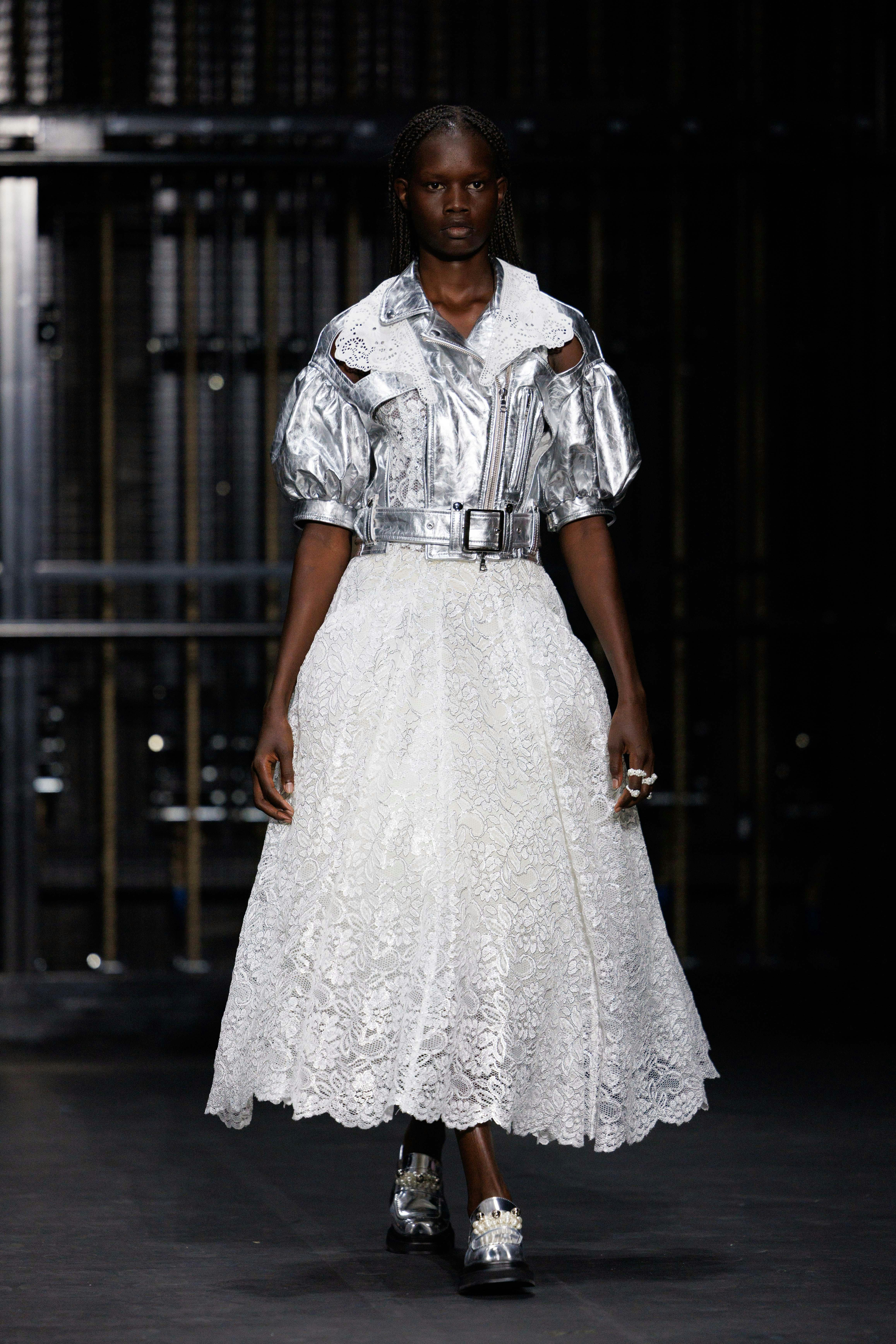 Simone Rocha's Spring/Summer 2024 Show Magnifies The Rosette Trend