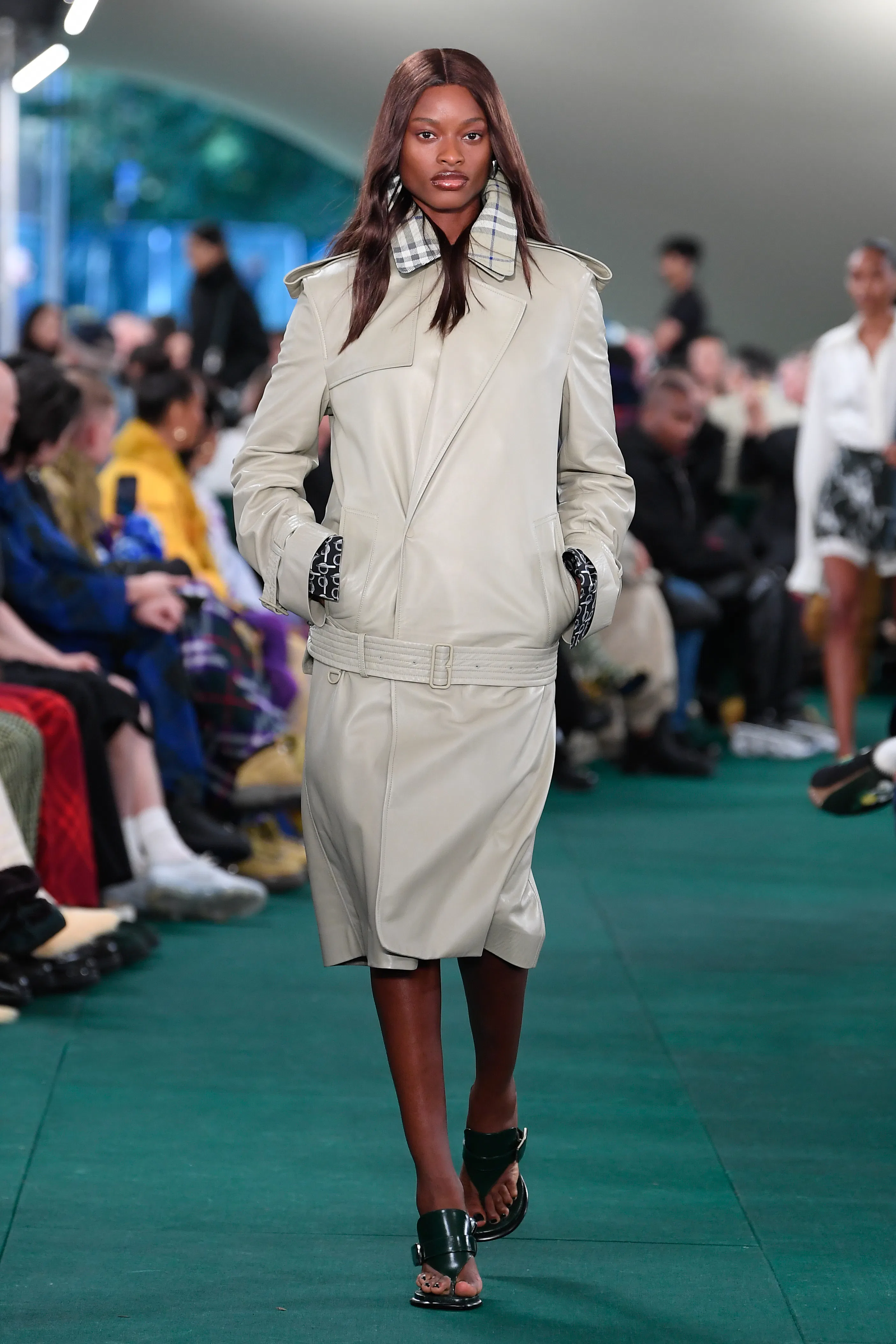 Burberry's Spring/Summer 2024 Collection Delivered The Perfect Upgrade ...
