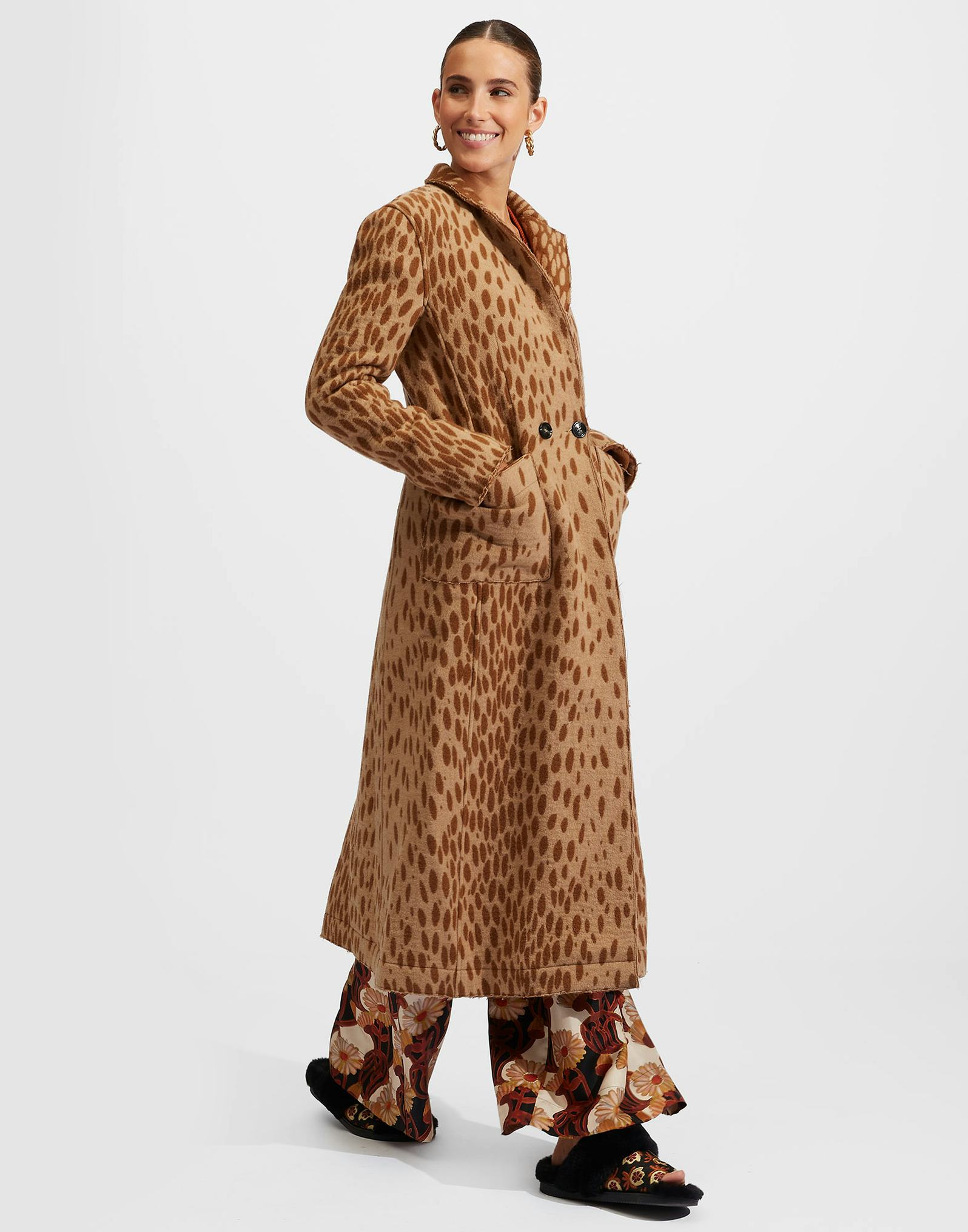 Duster Cardigans & Coats Are Fall's Coolest & Coziest Trend