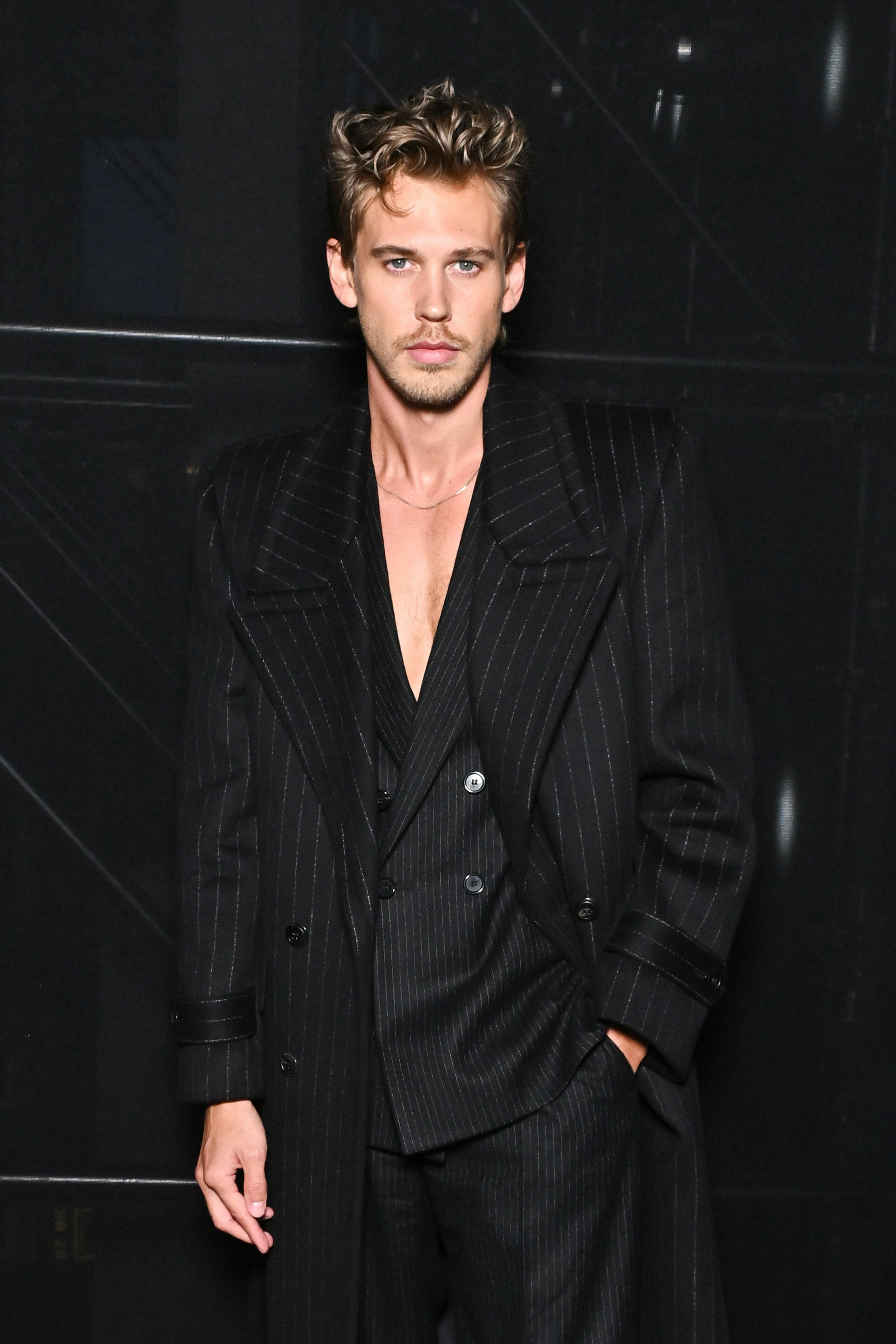 Austin Butler Updates the 1930s Suit With a Bit of Male Cleavage
