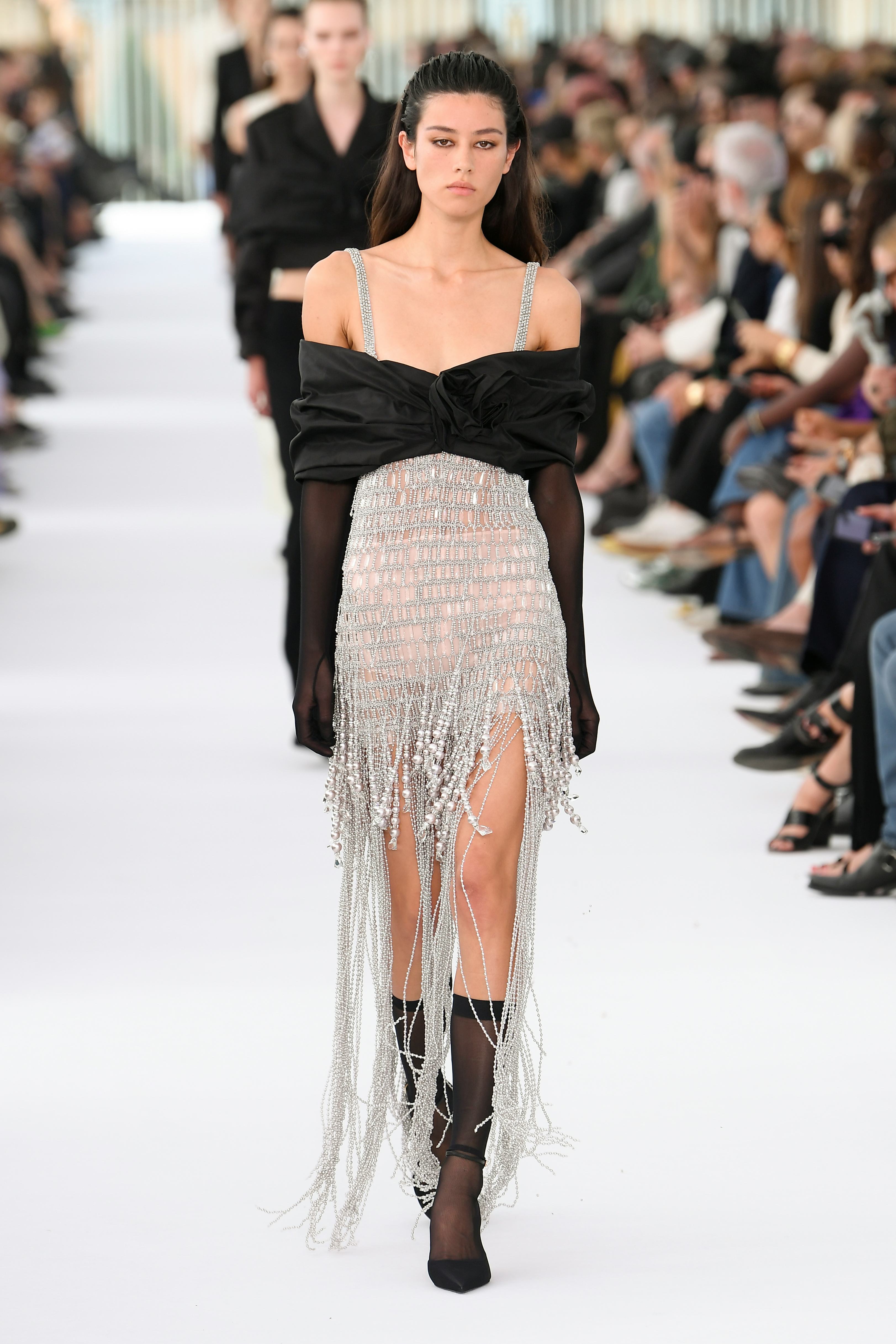 Givenchy Spring 2024 Paris Fashion Week: A New Sense of Lightness