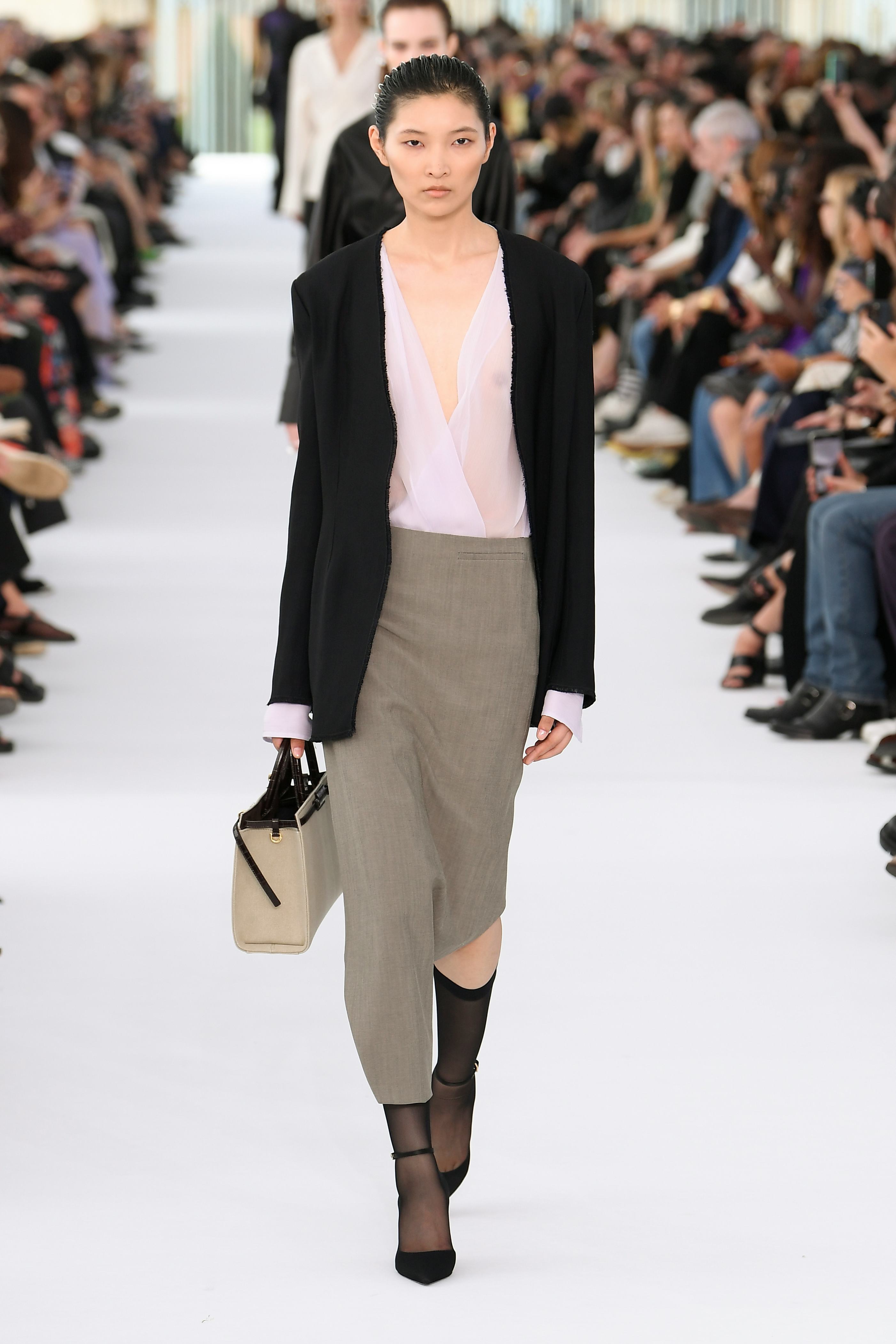 Givenchy Spring 2024 Paris Fashion Week: A New Sense of Lightness