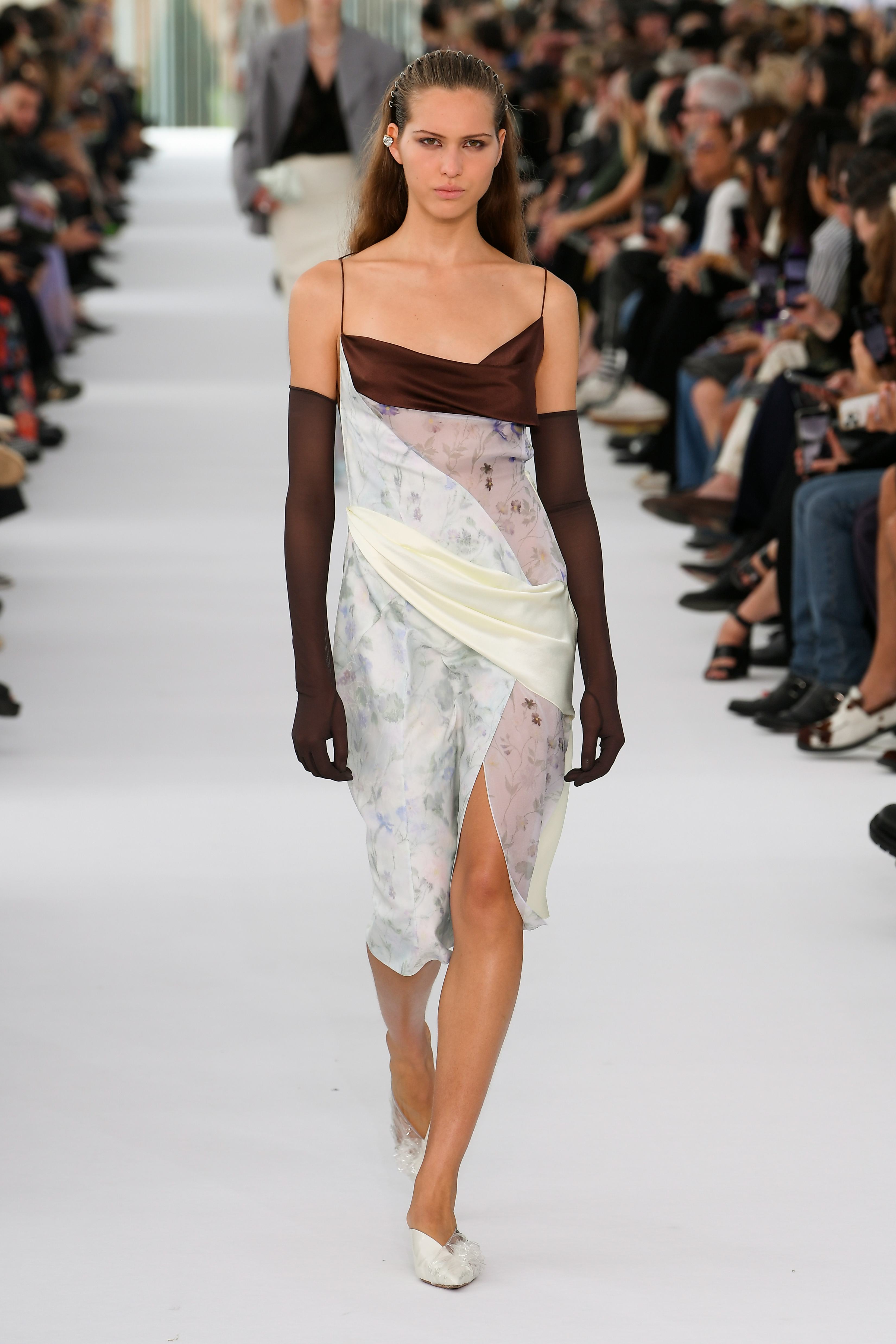 Givenchy Spring 2024 Paris Fashion Week: A New Sense of Lightness