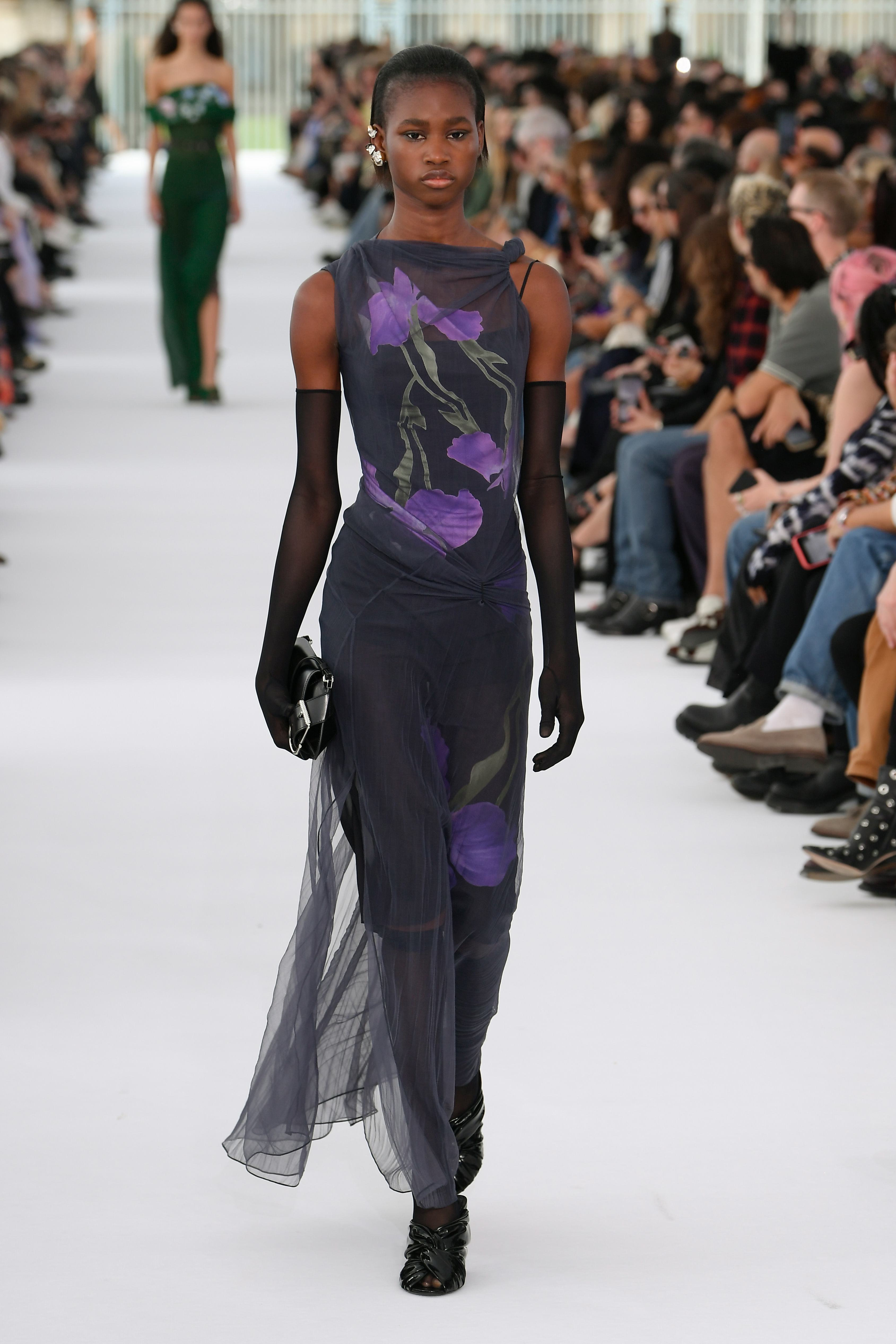 Givenchy Spring 2024 Paris Fashion Week: A New Sense of Lightness