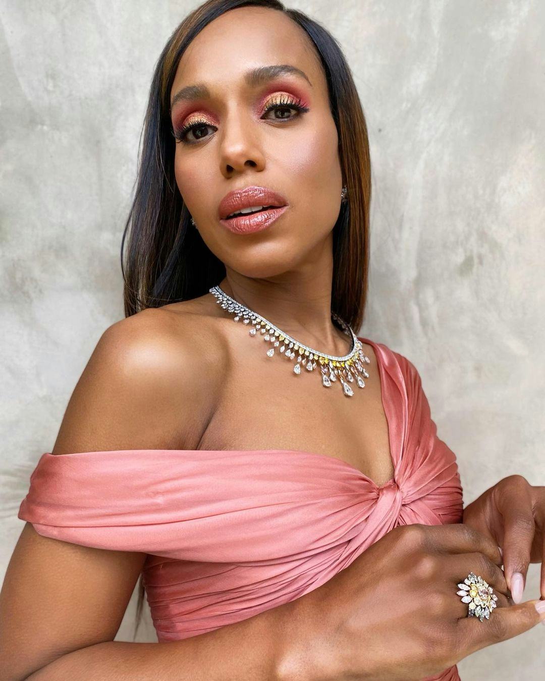 Kerry Washington's Burgundy Nail Color Was Chosen For A Special Reason