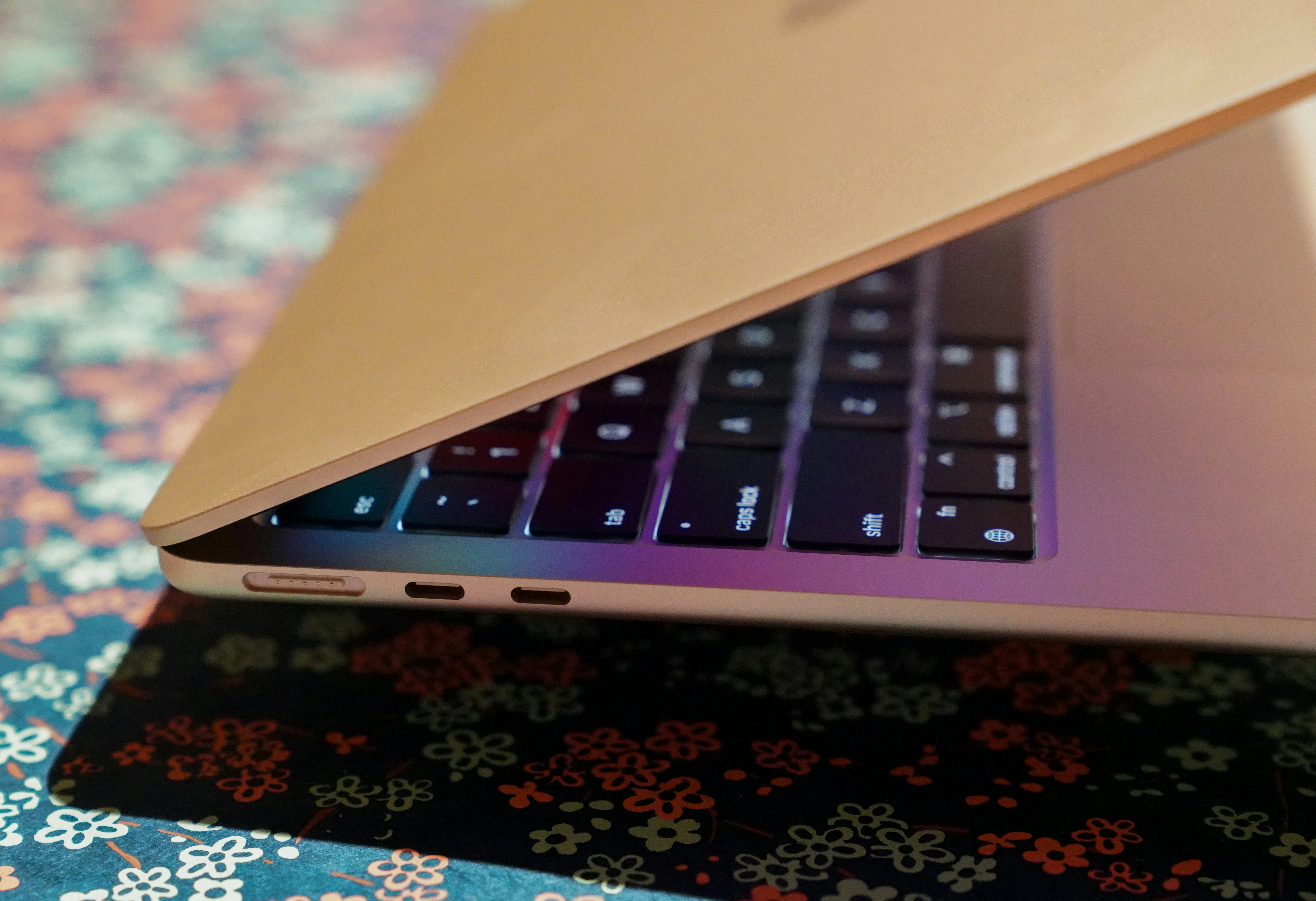 16 Years Ago, the MacBook Air Killed CDs and Changed Laptops Forever