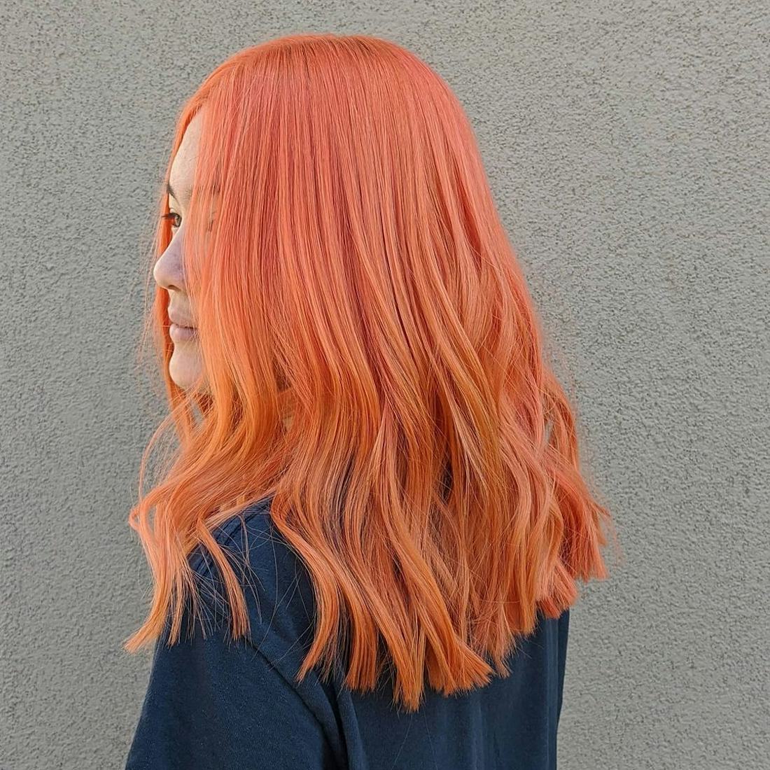 The "Peach Fuzz" Hair Color Is The Pastel Of The Year