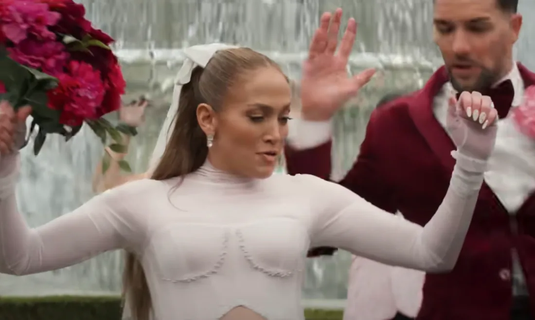 Jennifer Lopez Wore A Bustier Wedding Dress In "Can't Get Enough" Video