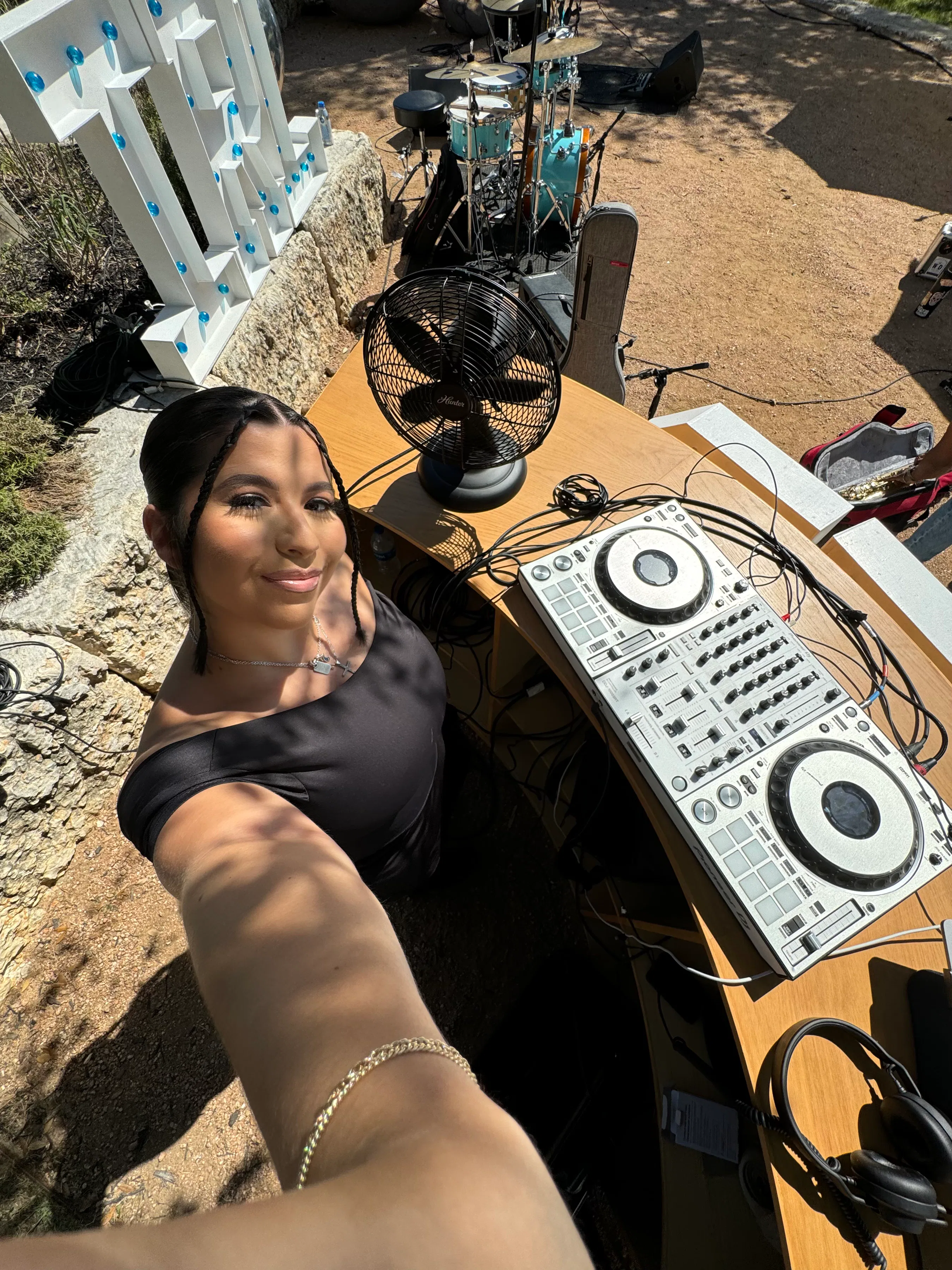 DJ VRYWVY Shares Her Weekly Screen Time Diary