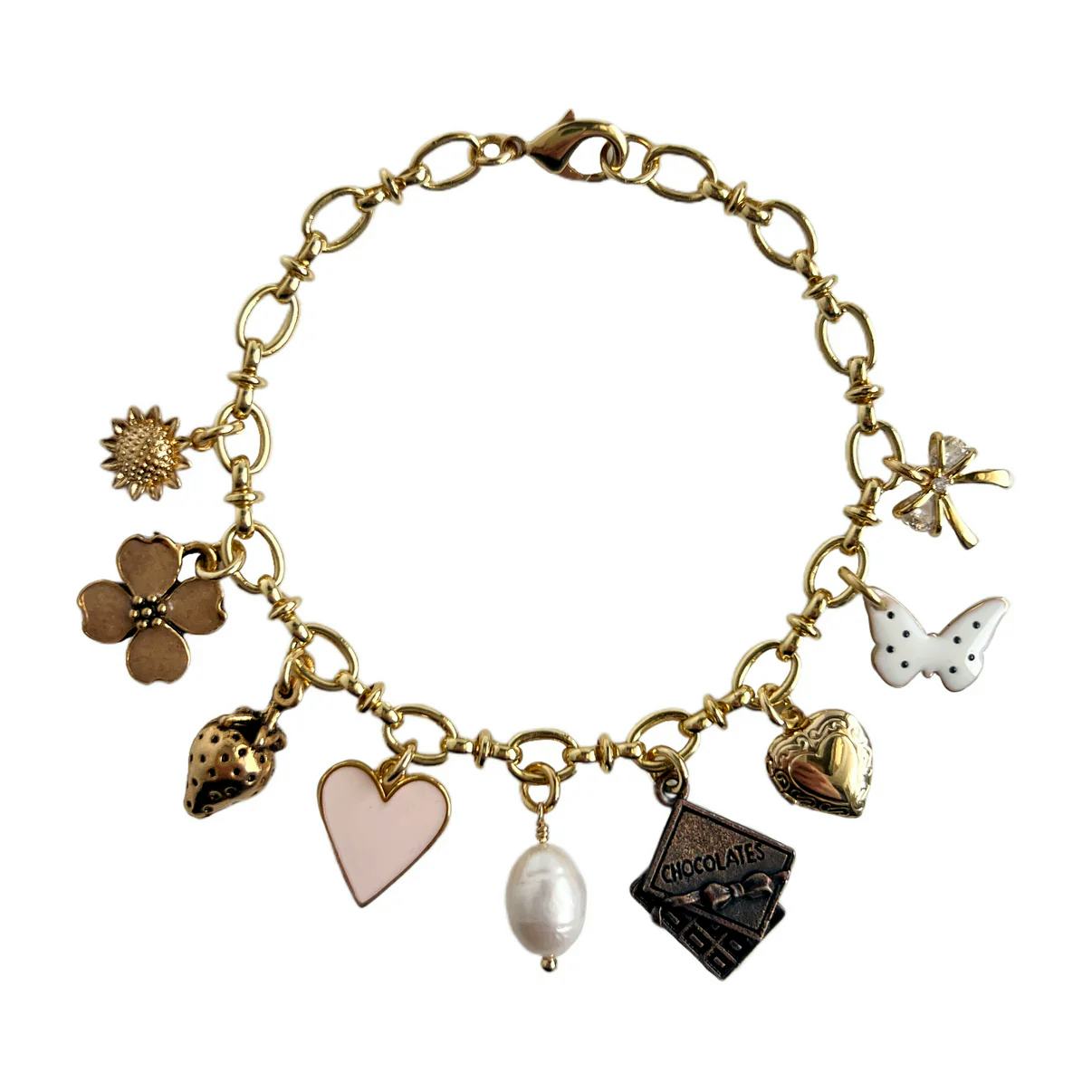 Charm Bracelets Are The Early '00s Trend You Probably Forgot About ...