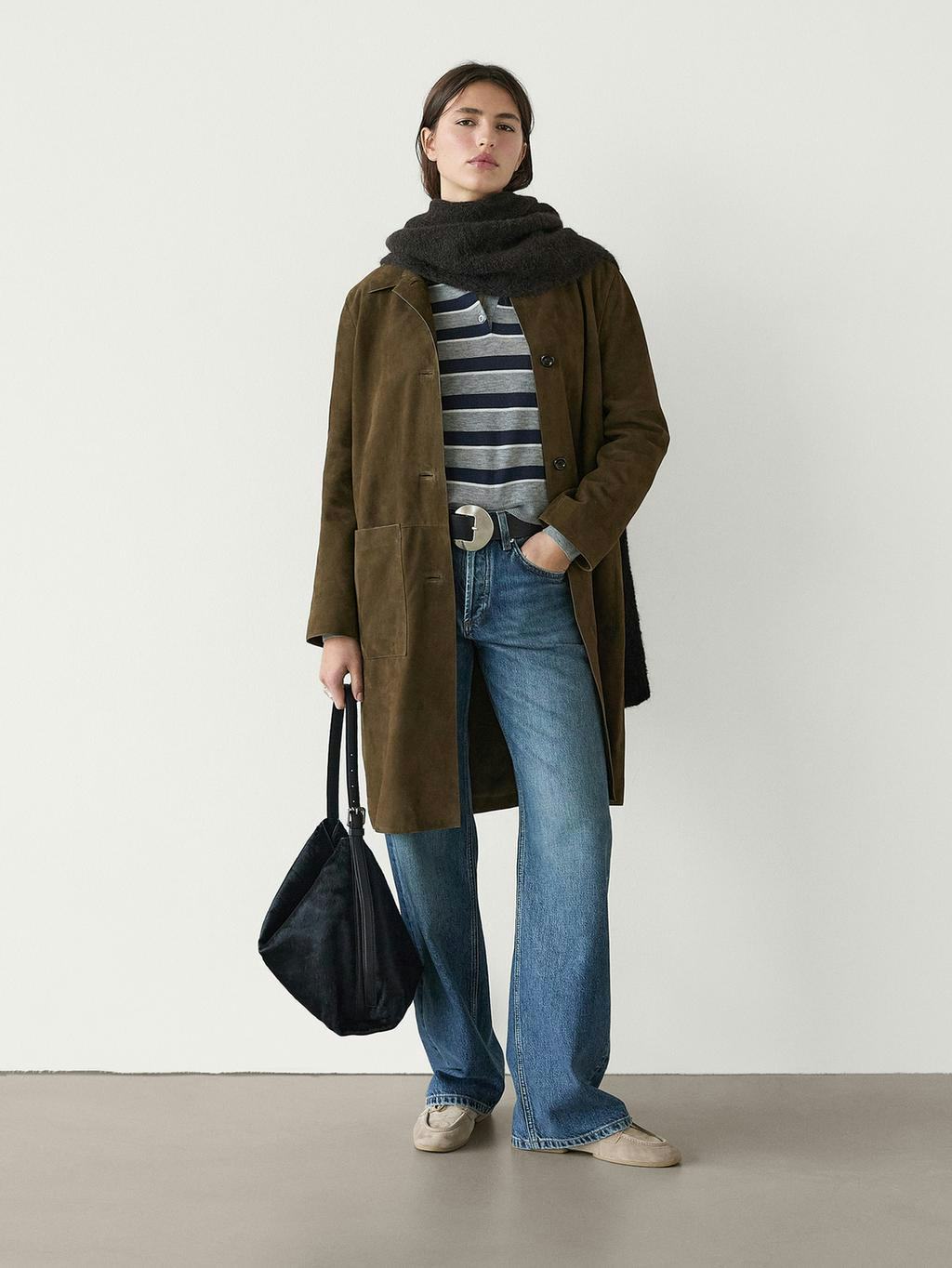 Influencer Yuyan Shi Breaks Down Her Minimalist Outfit Formulas