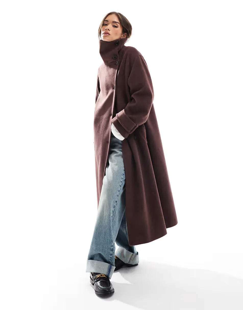 Funnel-Neck Coats Are The Runway Trend Every Brand Is Co-Signing