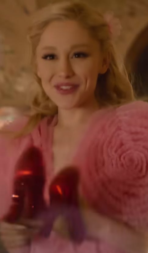 20 ‘Wizard Of Oz’ Easter Eggs In ‘Wicked’