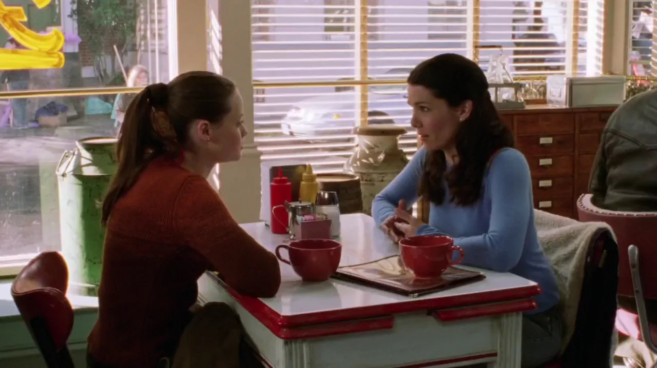 How Much It Costs To Be Lorelai From 'Gilmore Girls' For 1 Day