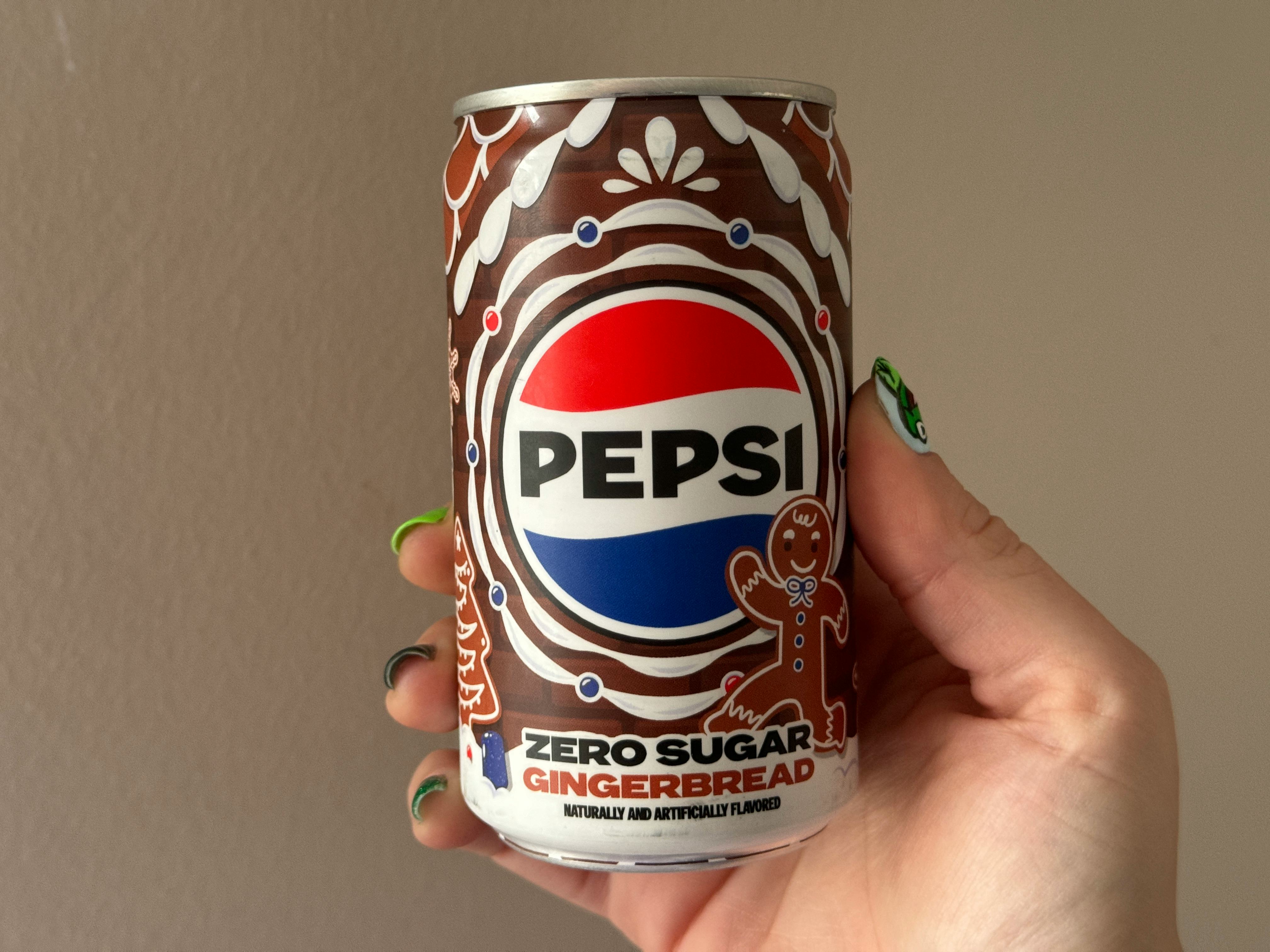 I Tried The Limited-Edition Gingerbread Pepsi For The Holidays