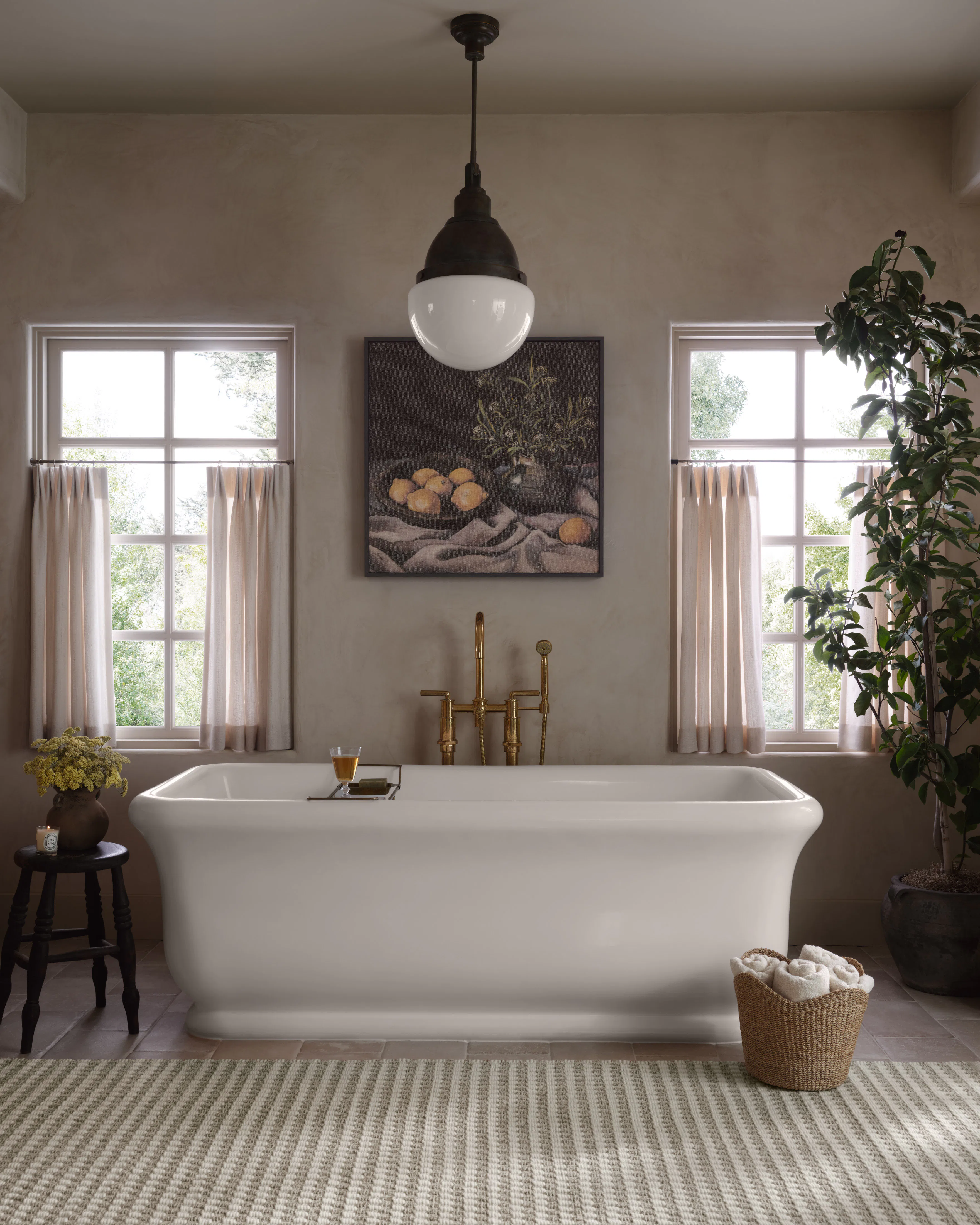 Interior Designer Amber Lewis' Los Angeles Home Epitomizes "California ...