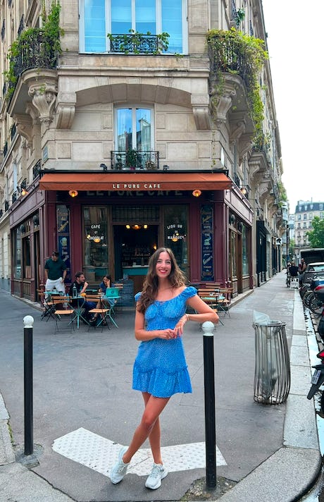 How To Use Apple's Clean Up Tool To Edit Photos On An iPhone