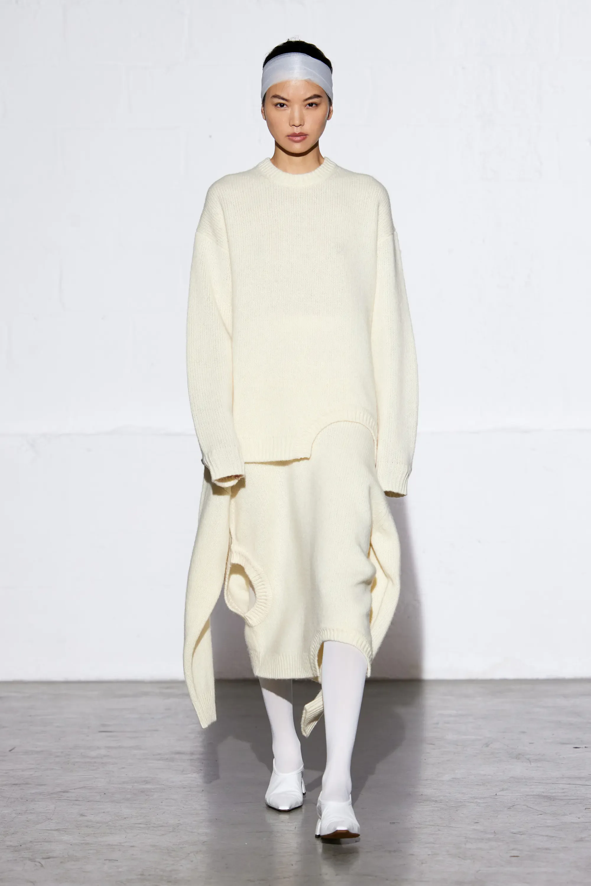 The White Tights Trend Is Set To Take Off This Winter