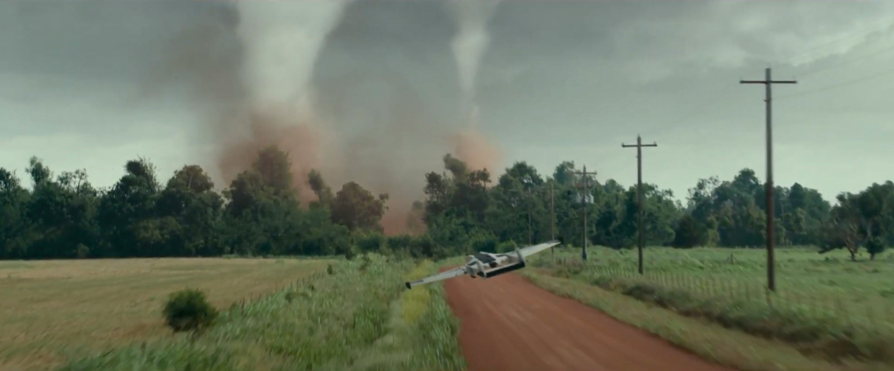 28 Years Later, the Most Ludicrous Disaster Thriller of the '90s is ...