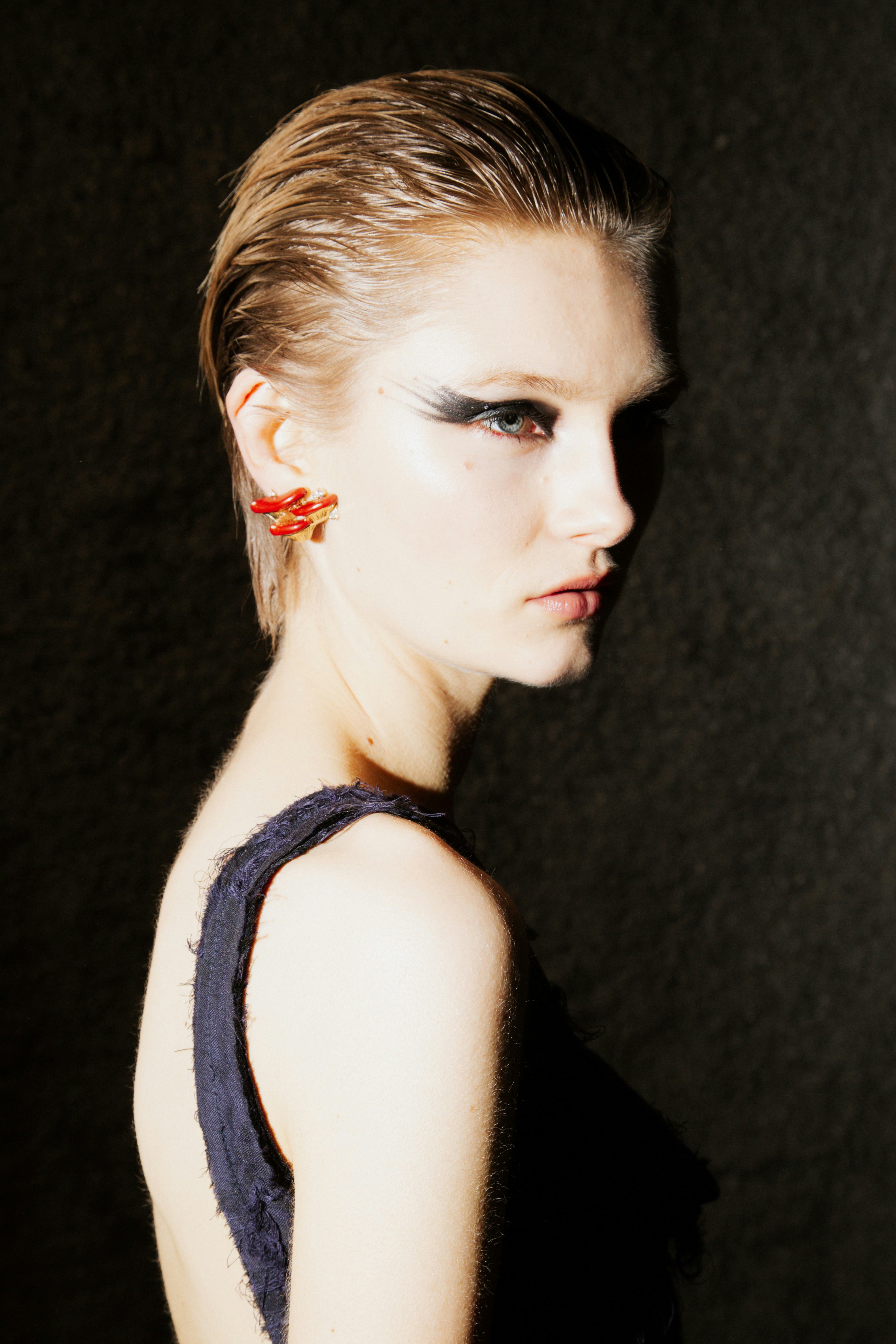 The 8 Biggest New Beauty Trends From the 2024 Runways