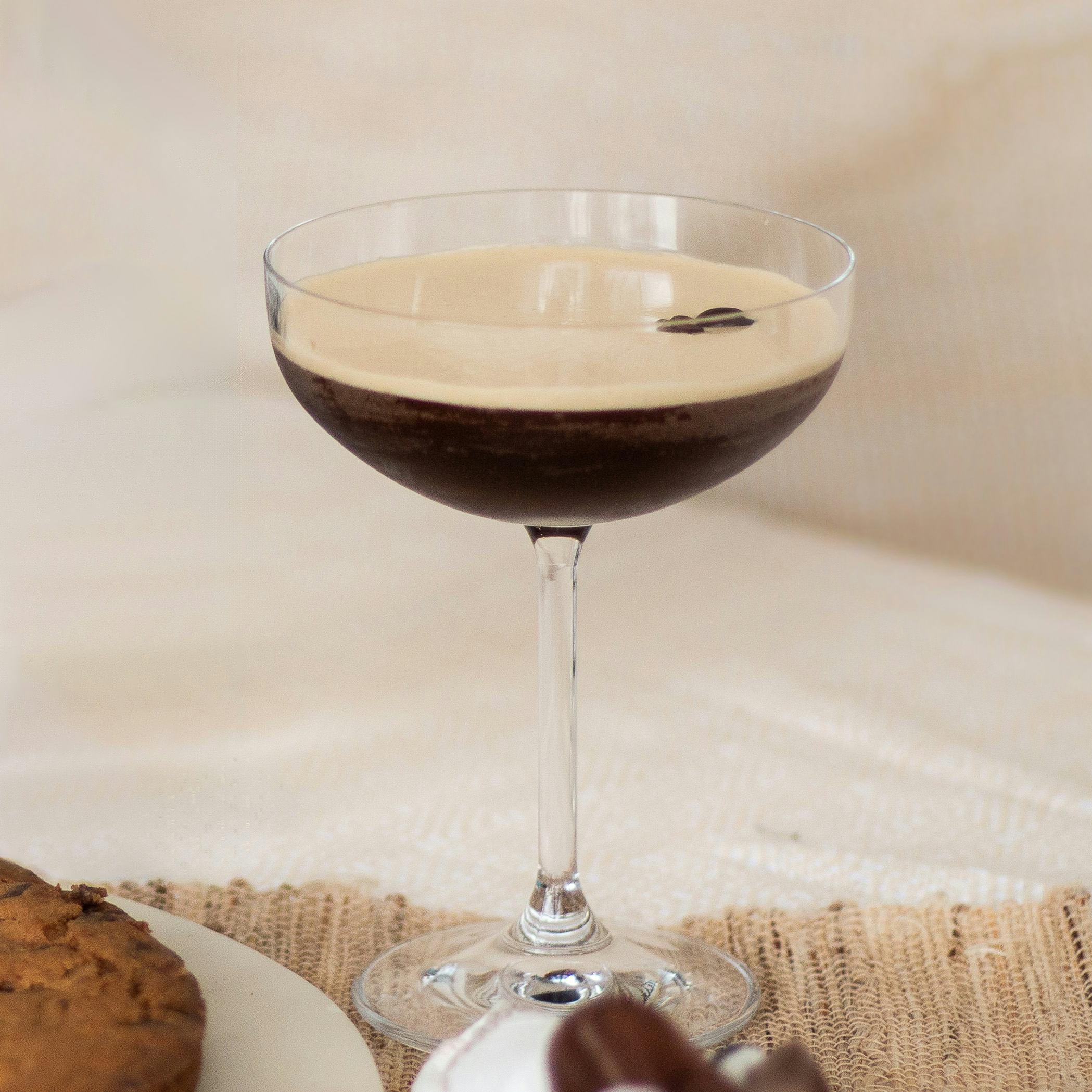 Cowboy Cocktails Are Trending For 2024 & These Recipes Are A Great ...