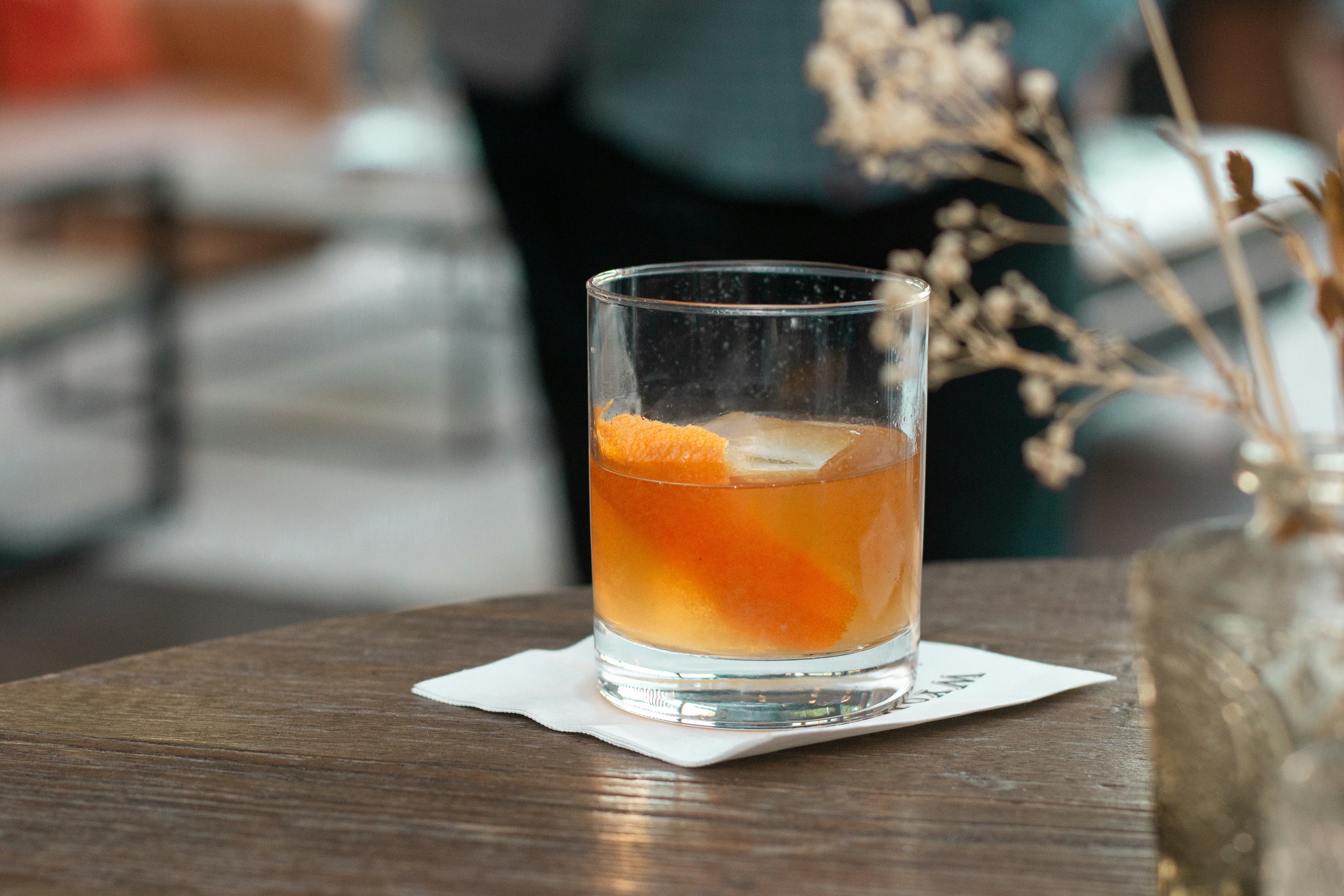 Cowboy Cocktails Are Trending For 2024 & These Recipes Are A Great ...