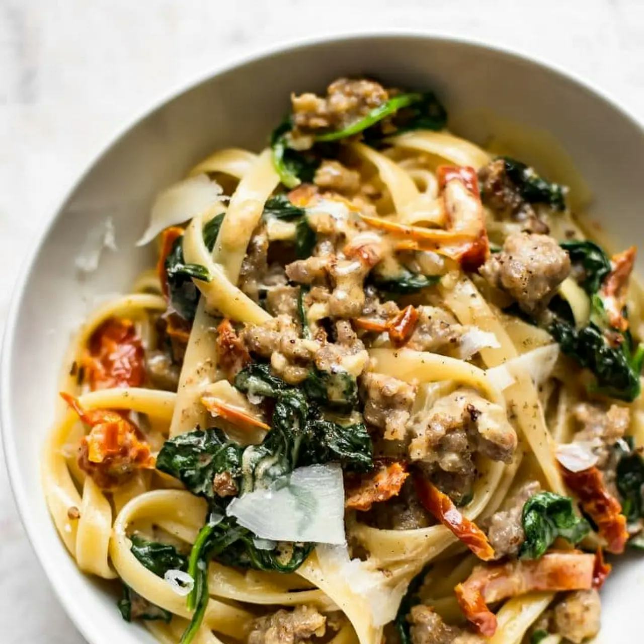 19 Sunday Dinner Recipes & Ideas For Cozy Weekend Meals