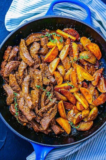 19 Sunday Dinner Recipes & Ideas For Cozy Weekend Meals