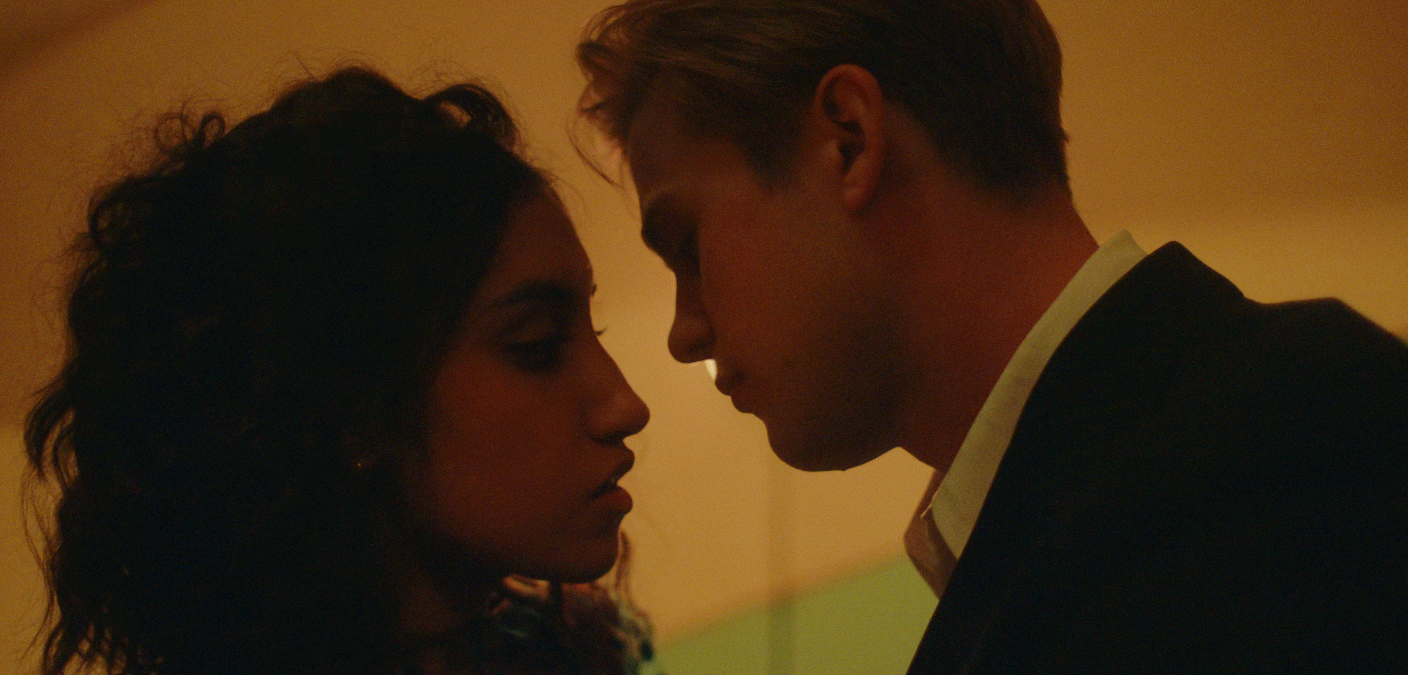 'One Day' Book Ending & Plot Summary, Explained