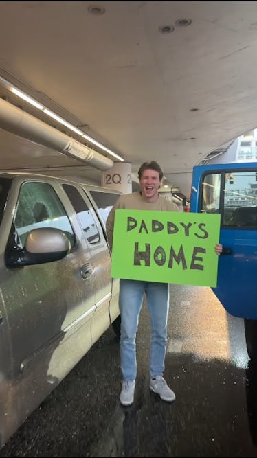 TikTok's Bru On His Phone Habits, 'Love Is Blind', & Oscars Prep