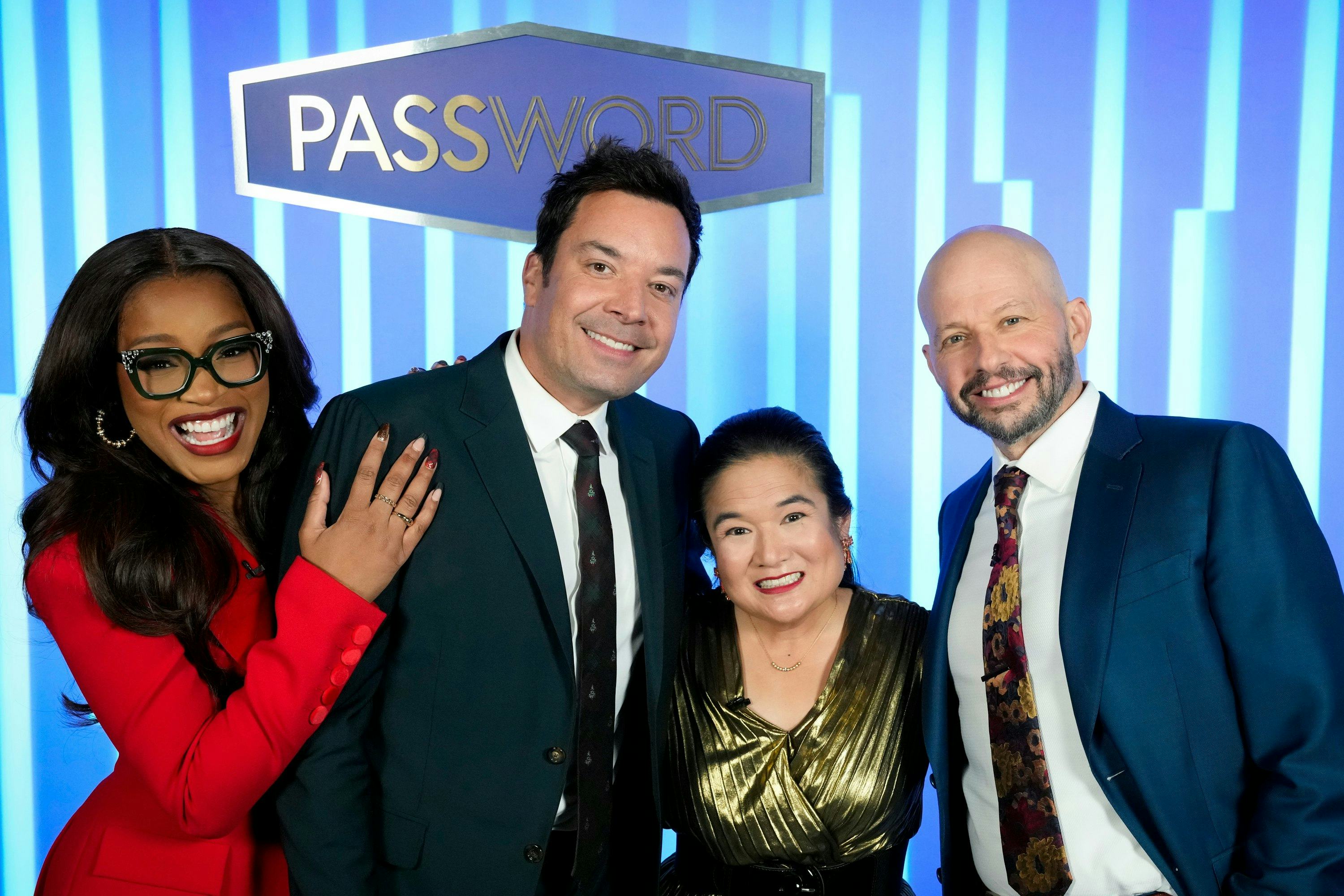 Keke Palmer's Brown Chrome Nails Are Subtle Statement-Makers