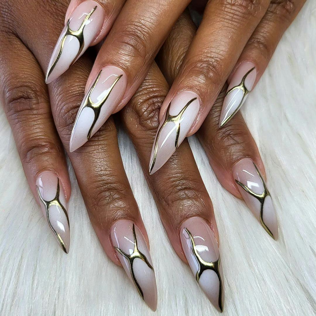 14 Grunge Nail Ideas That Serve Major ’90s Vibes