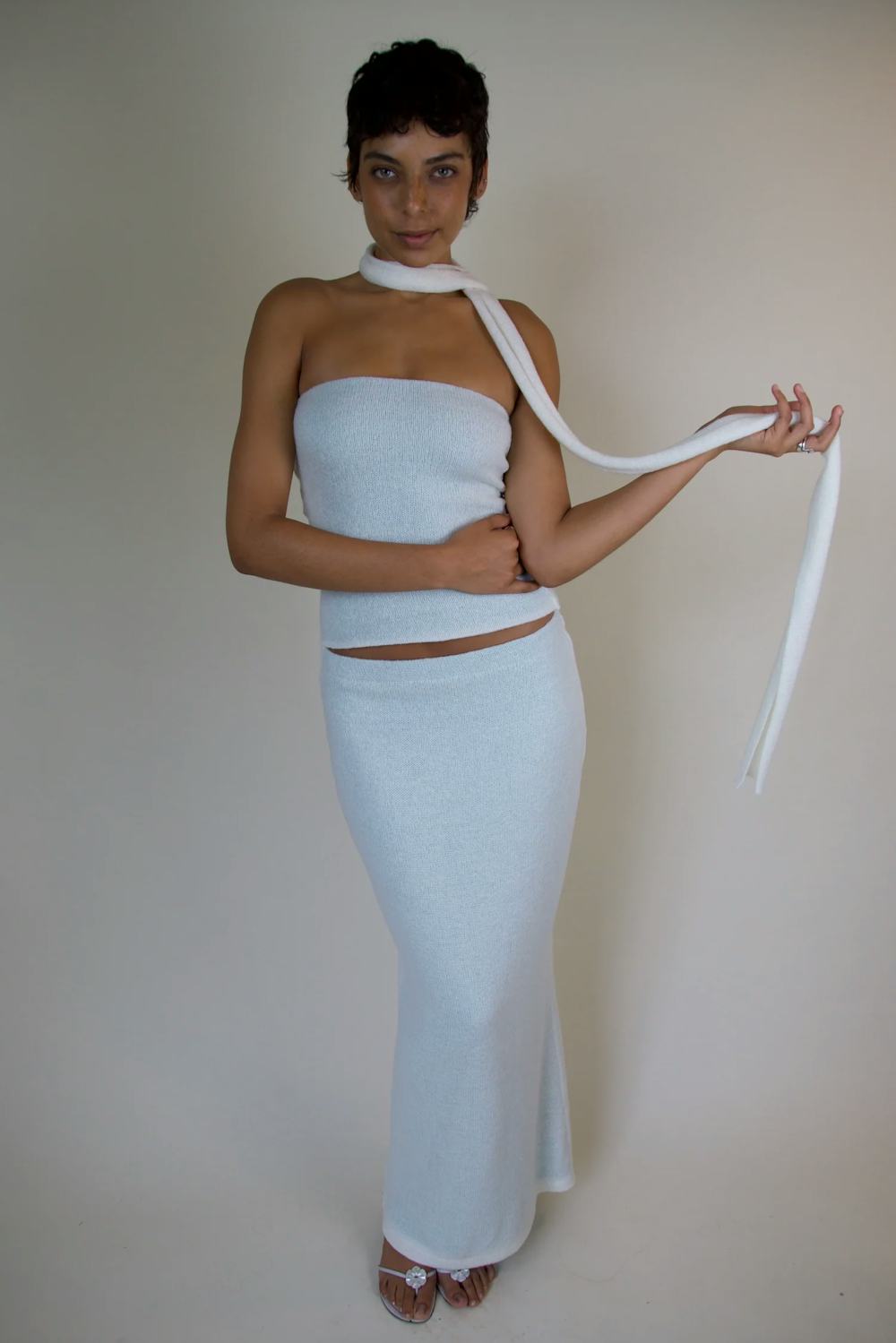 Skinny Scarf Trend Spring 2024