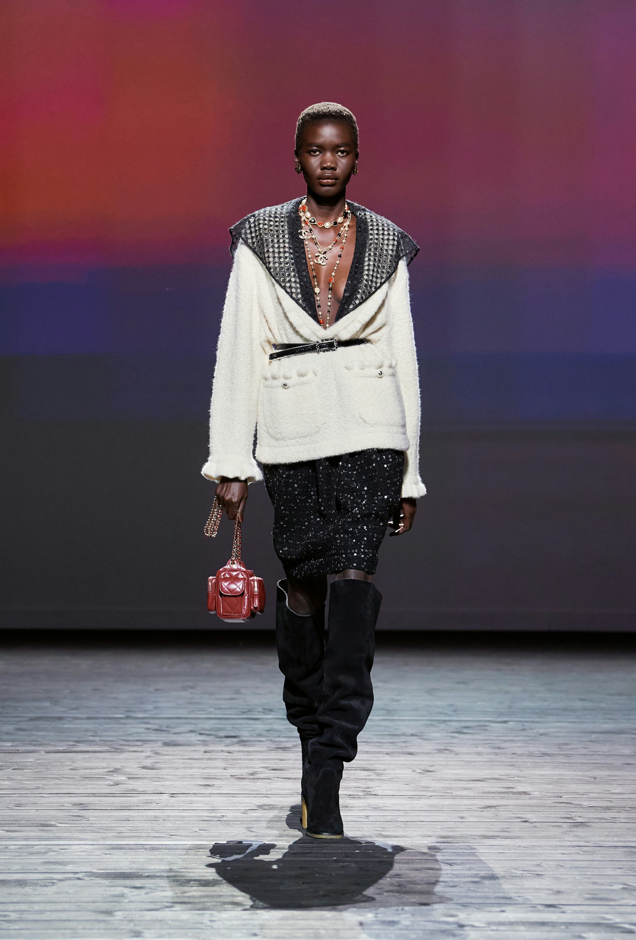 Chanel's Fall/Winter 2024 Collection Captures A Carefree Sensibility