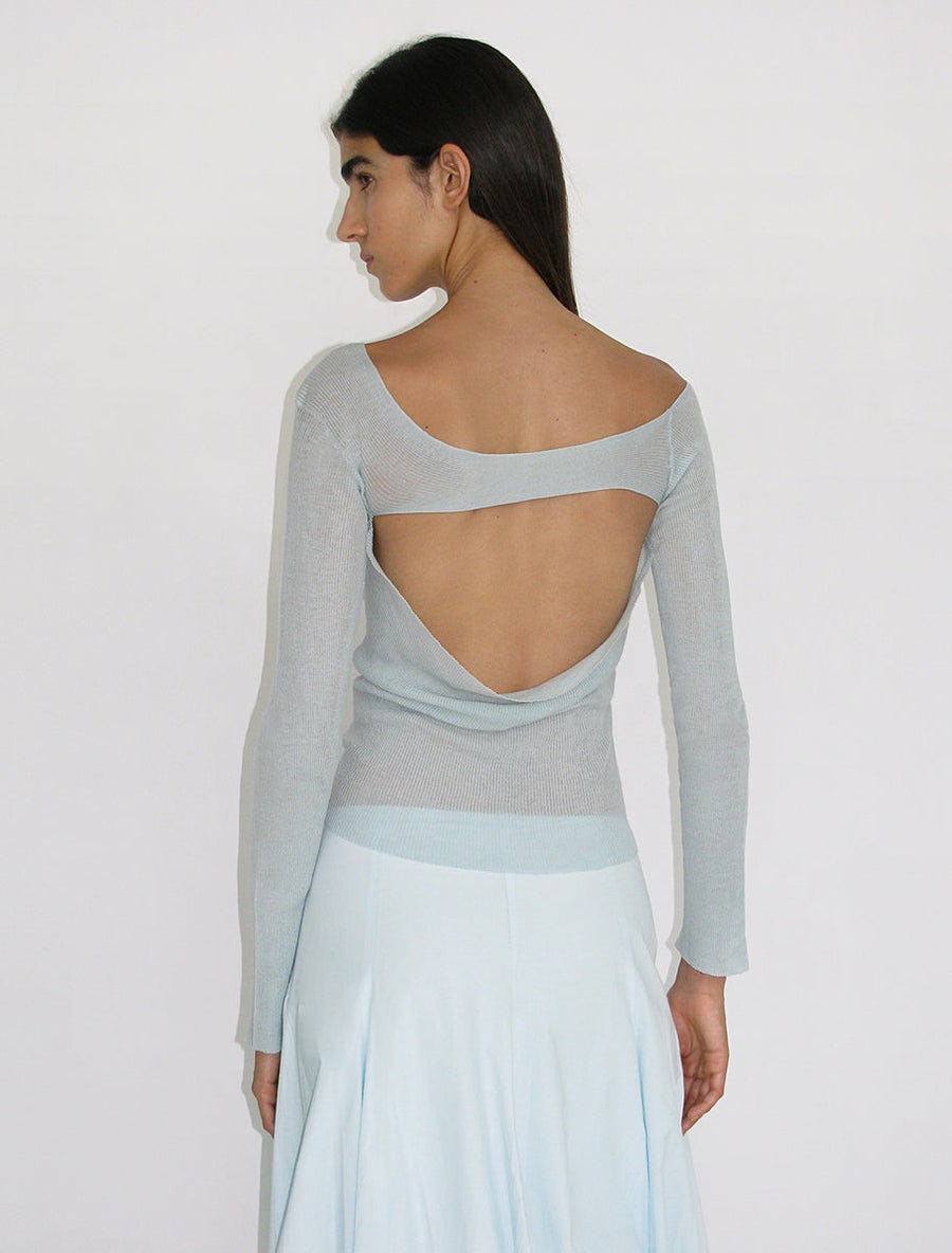 These 10 Light Sweaters Are Perfect For Unpredictable Spring Weather