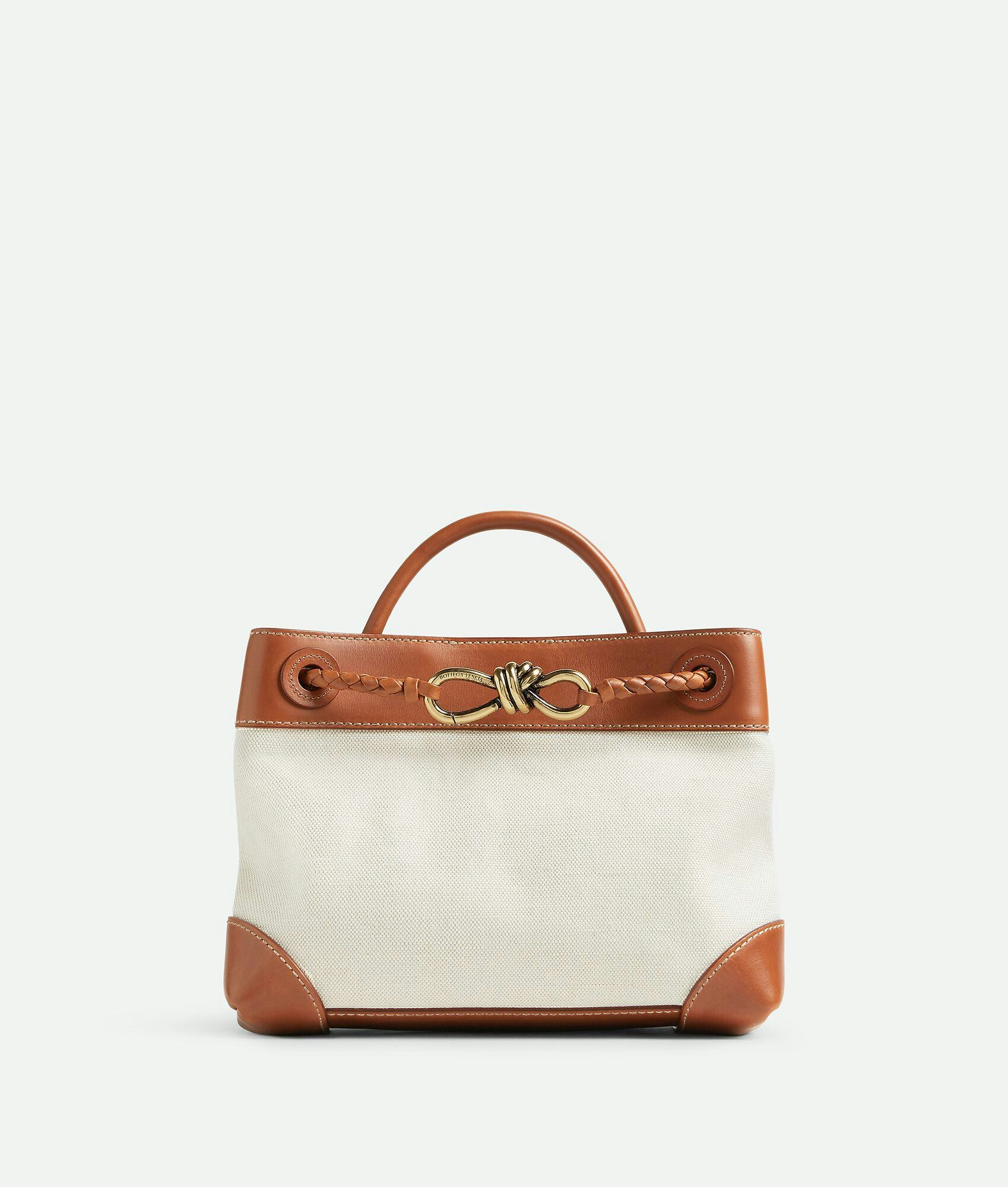 The Humble Canvas Bag Is Summer's Biggest Accessory Craze