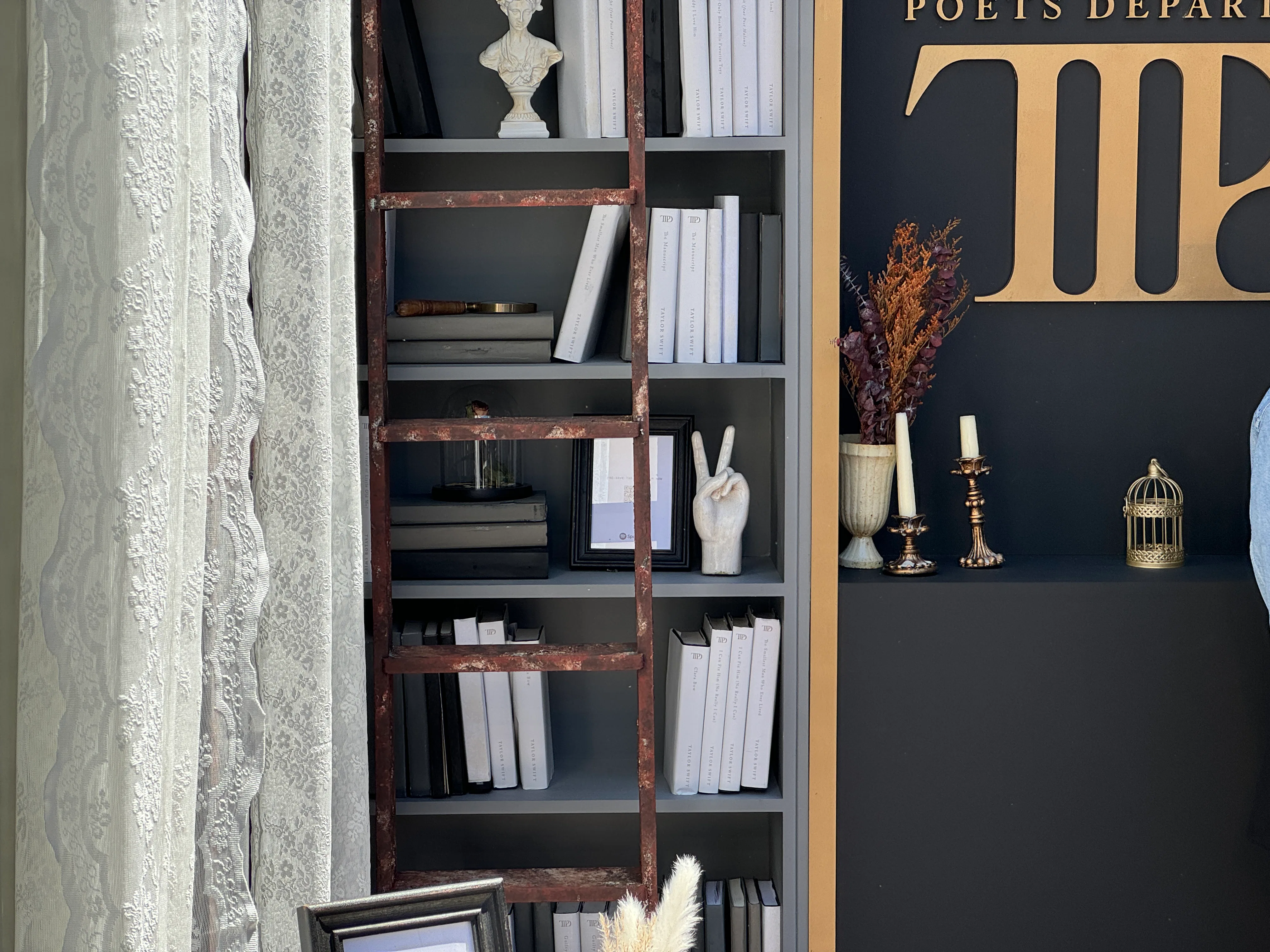 I Went To Taylor Swift's 'Tortured Poets' Library Pop-Up In LA